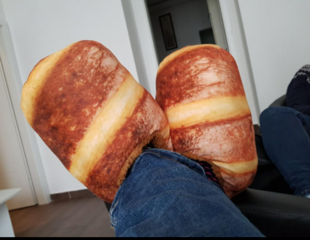 Universal Bread Slippers | Indoor Plush Slippers – Balma Home
