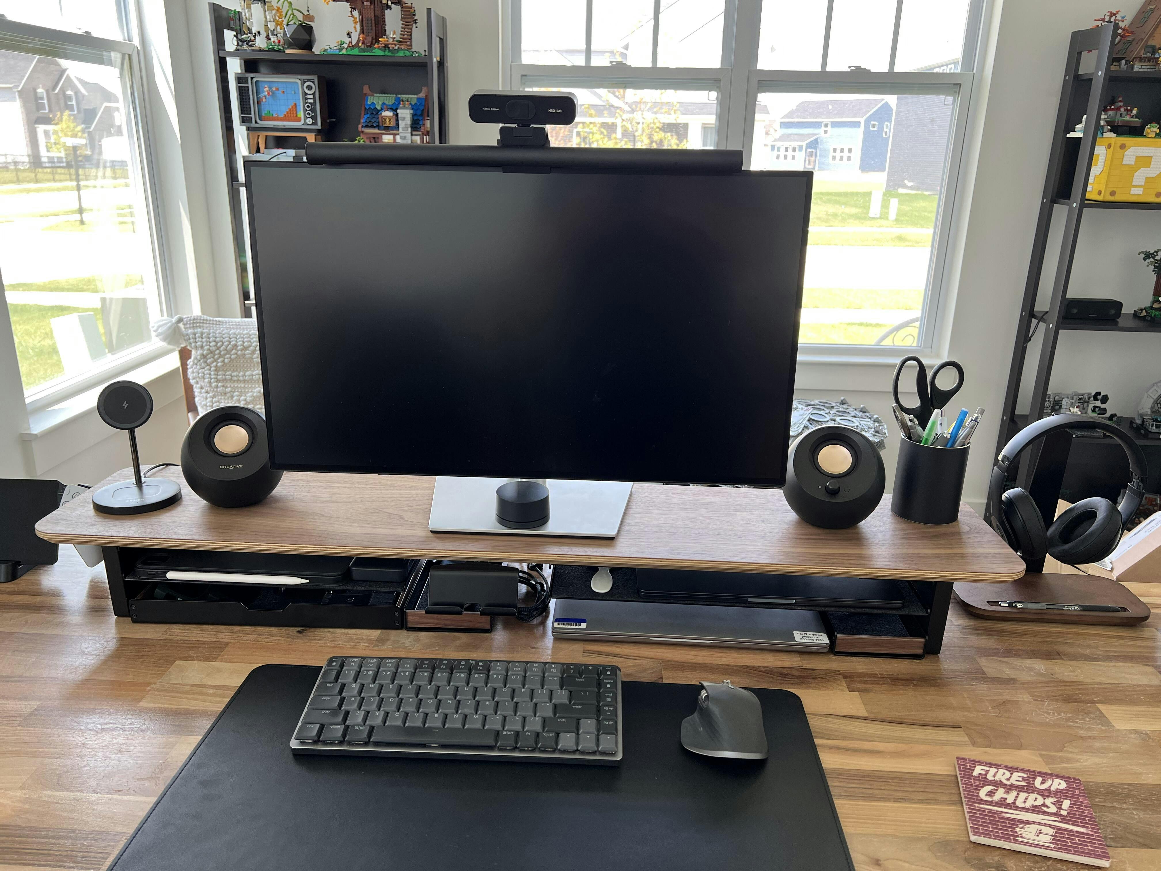 Setup Cockpit – The Dual Monitor Stand for your Desk Setup | BALOLO