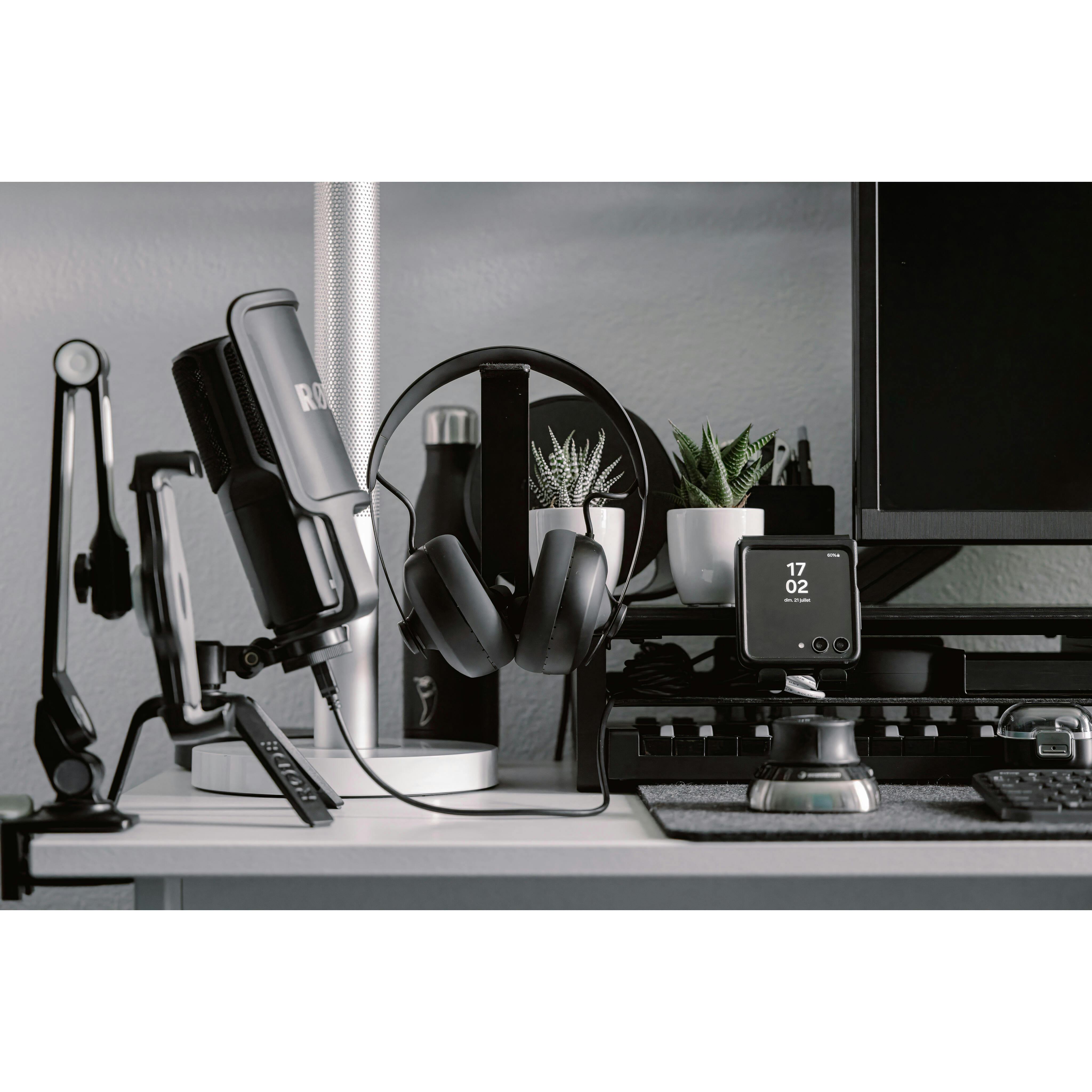 Setup Cockpit – The Dual Monitor Stand for your Desk Setup | BALOLO