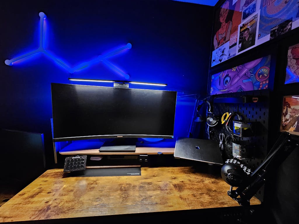 Smart Accessory Holder for Setup Cockpit | BALOLO