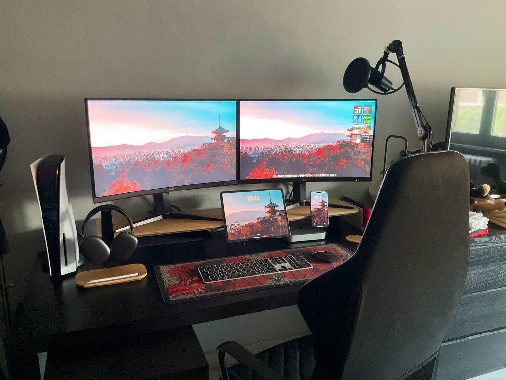 Setup Cockpit Medium – The Monitor Stand that fits every Desk | BALOLO