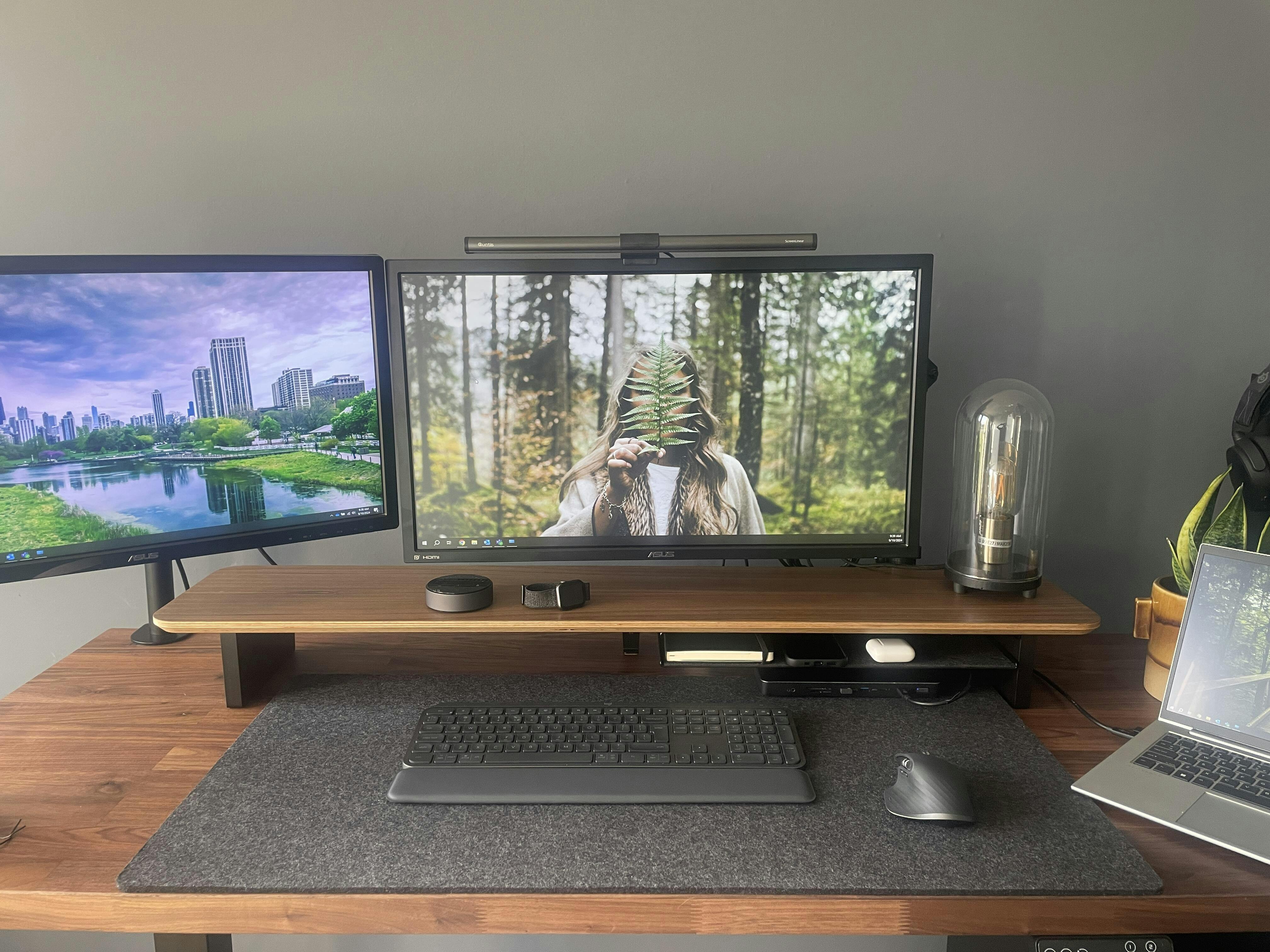 Setup Cockpit Medium – The Monitor Stand that fits every Desk | BALOLO