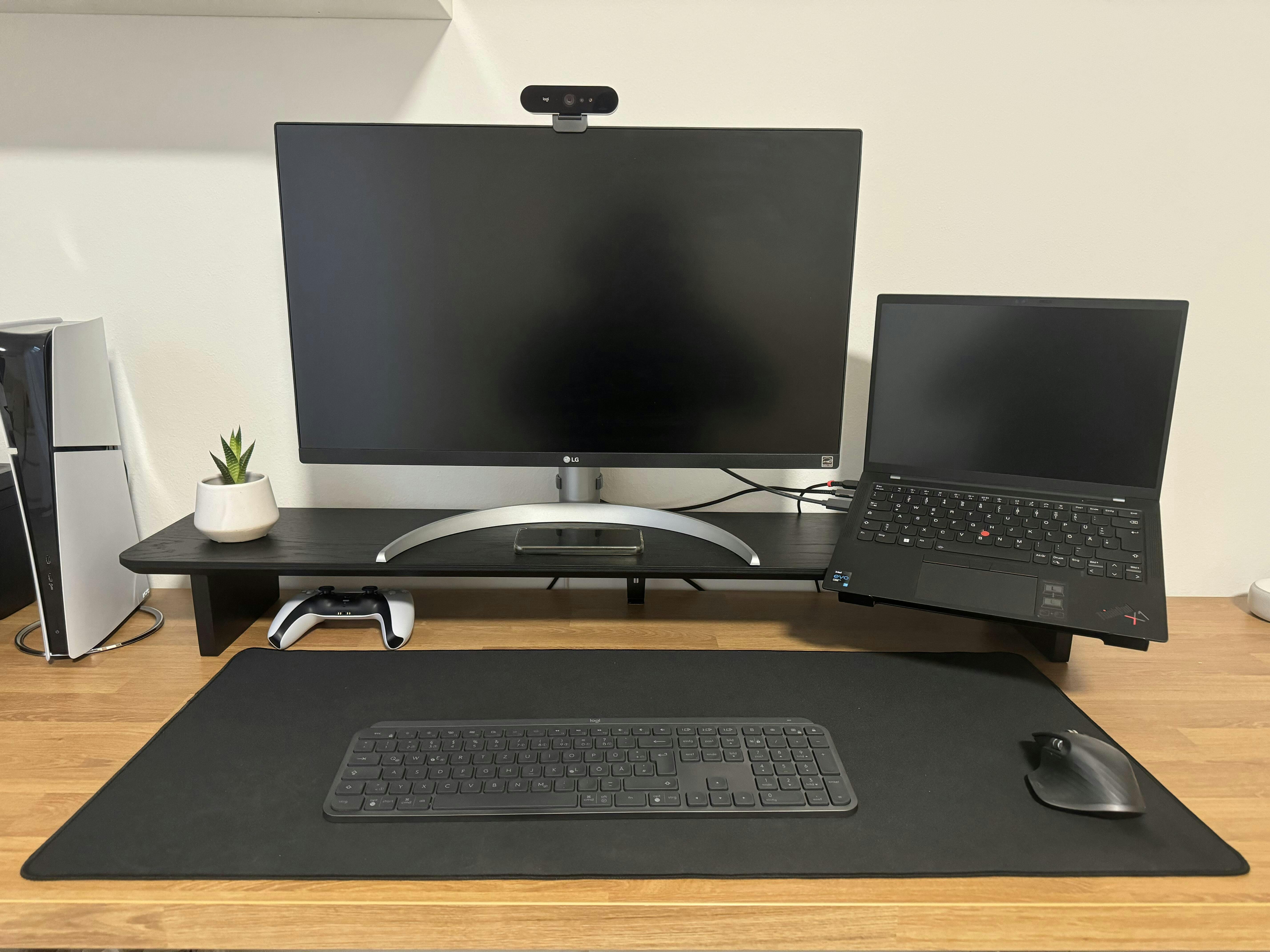 Laptop Riser – Functionality for your Desk Setup | BALOLO