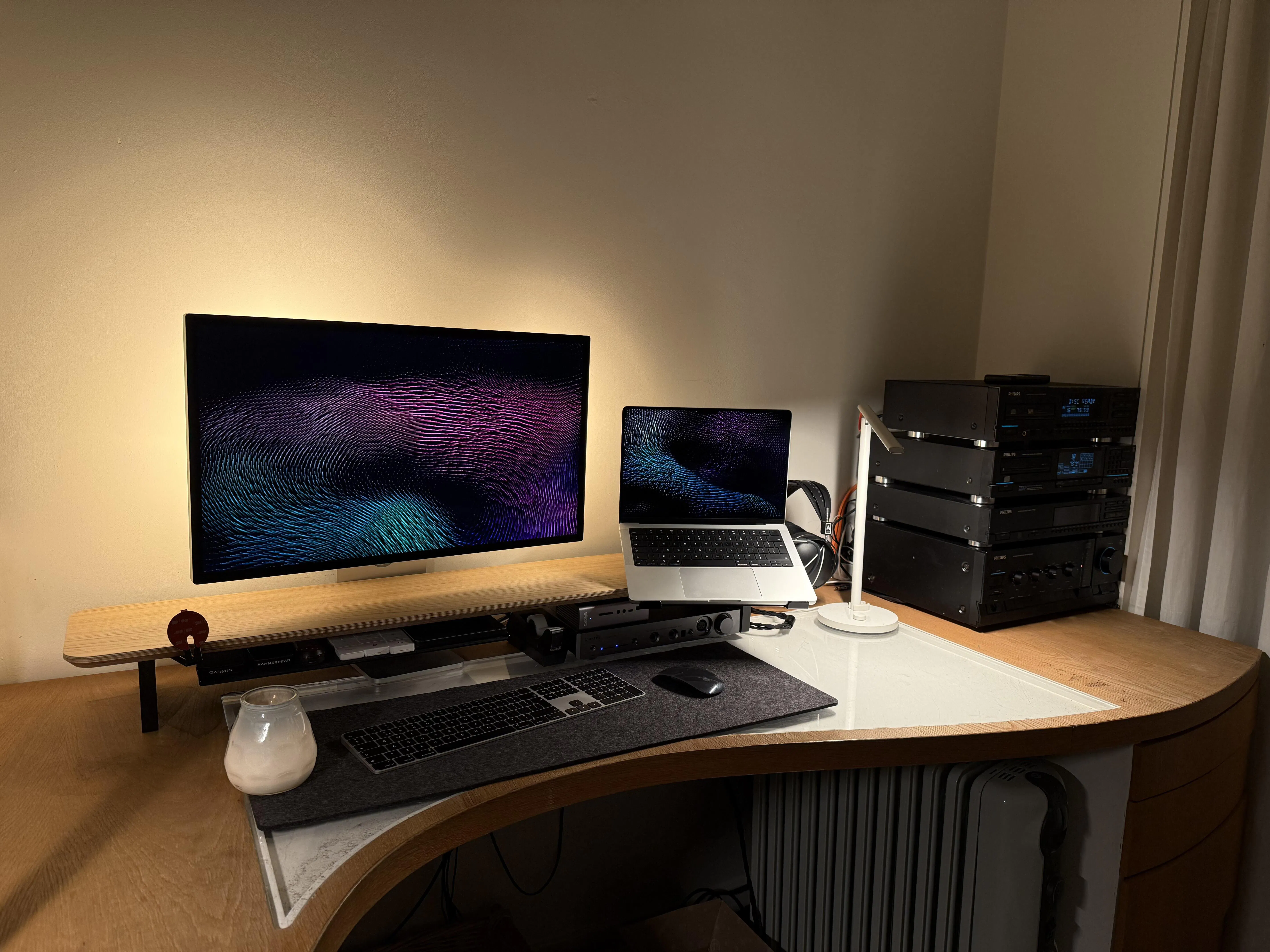 Setup Cockpit – The Dual Monitor Stand for your Desk Setup | BALOLO