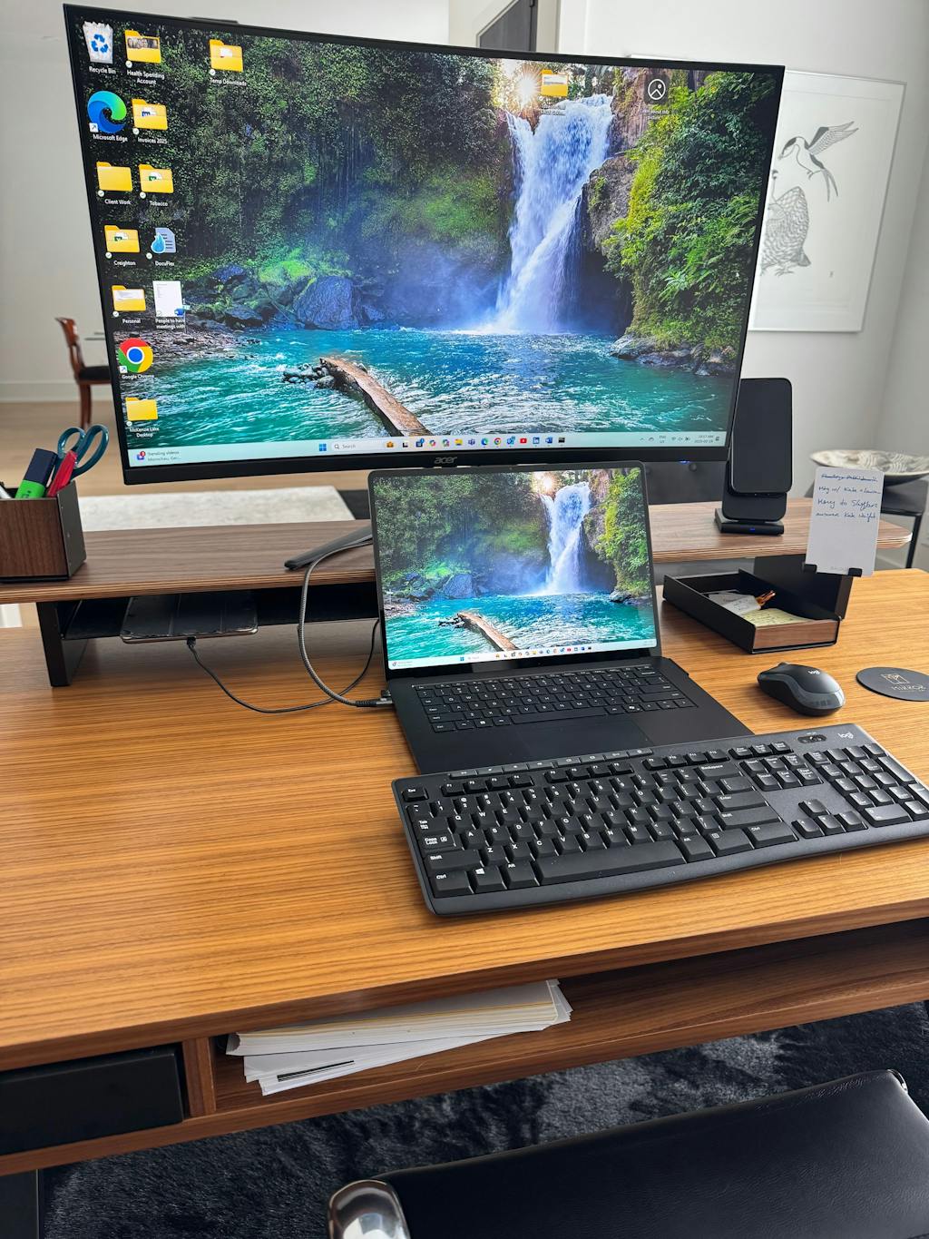Setup Cockpit Medium – The Monitor Stand that fits every Desk | BALOLO