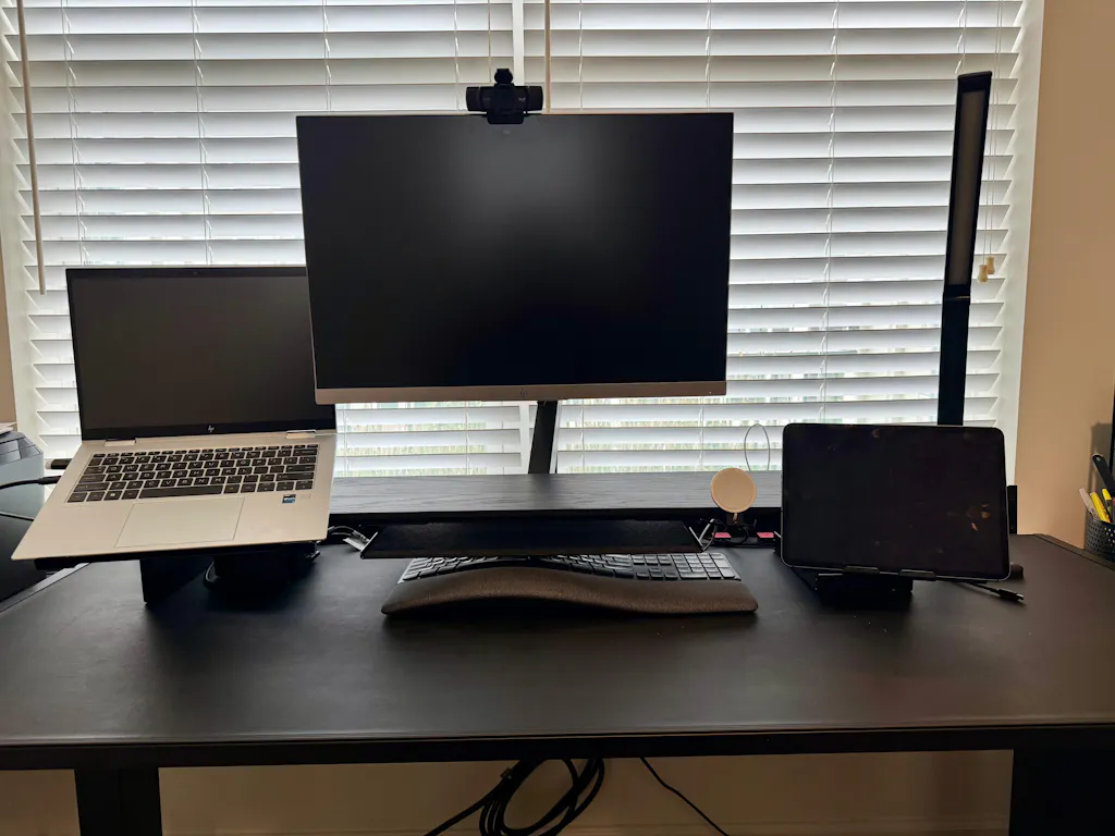 Setup Cockpit – The Dual Monitor Stand for your Desk Setup | BALOLO