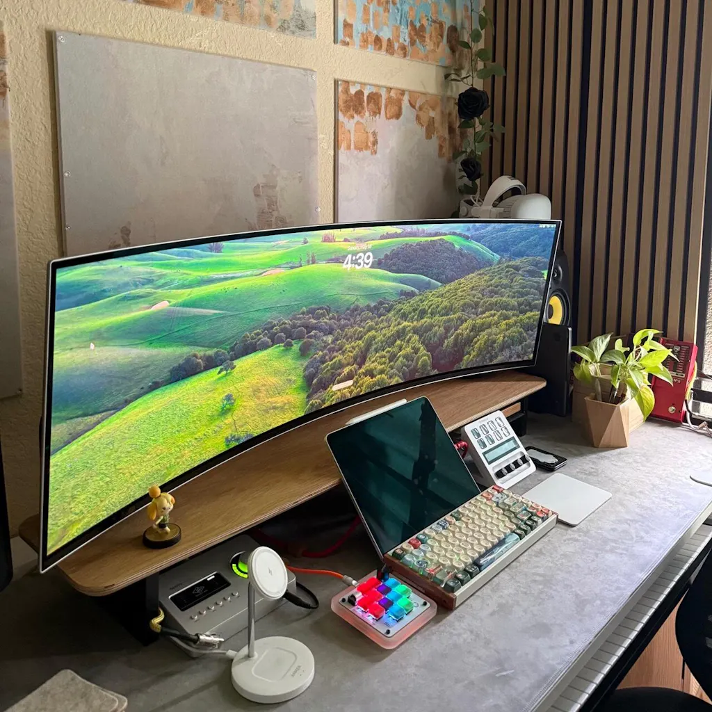 Setup Cockpit – The Dual Monitor Stand for your Desk Setup | BALOLO