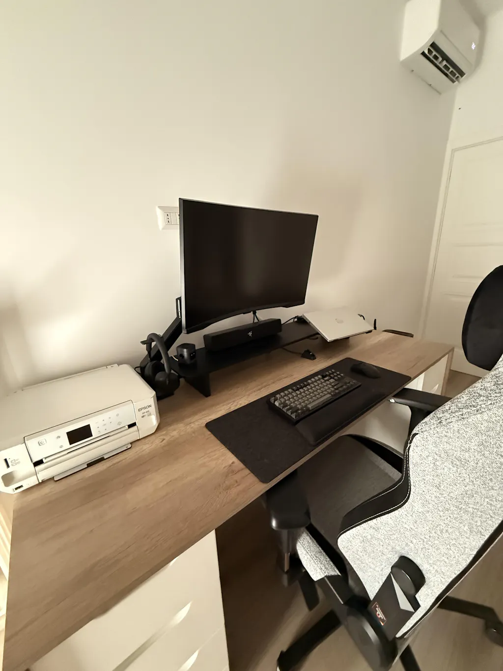 Setup Cockpit – The Dual Monitor Stand for your Desk Setup | BALOLO
