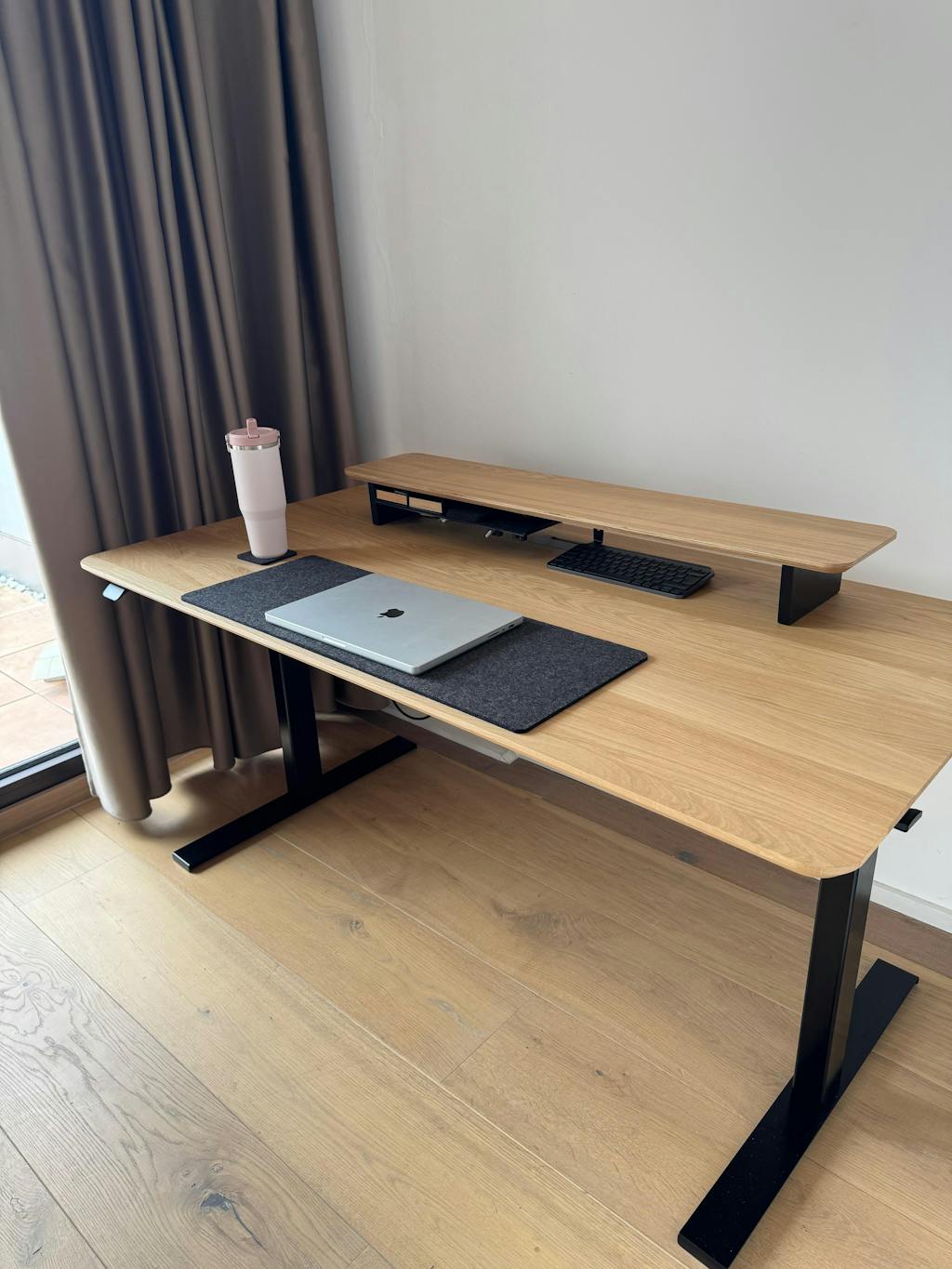 Desk Cockpit – Der Modulare & Höhenverstellbare Schreibtisch | BALOLO