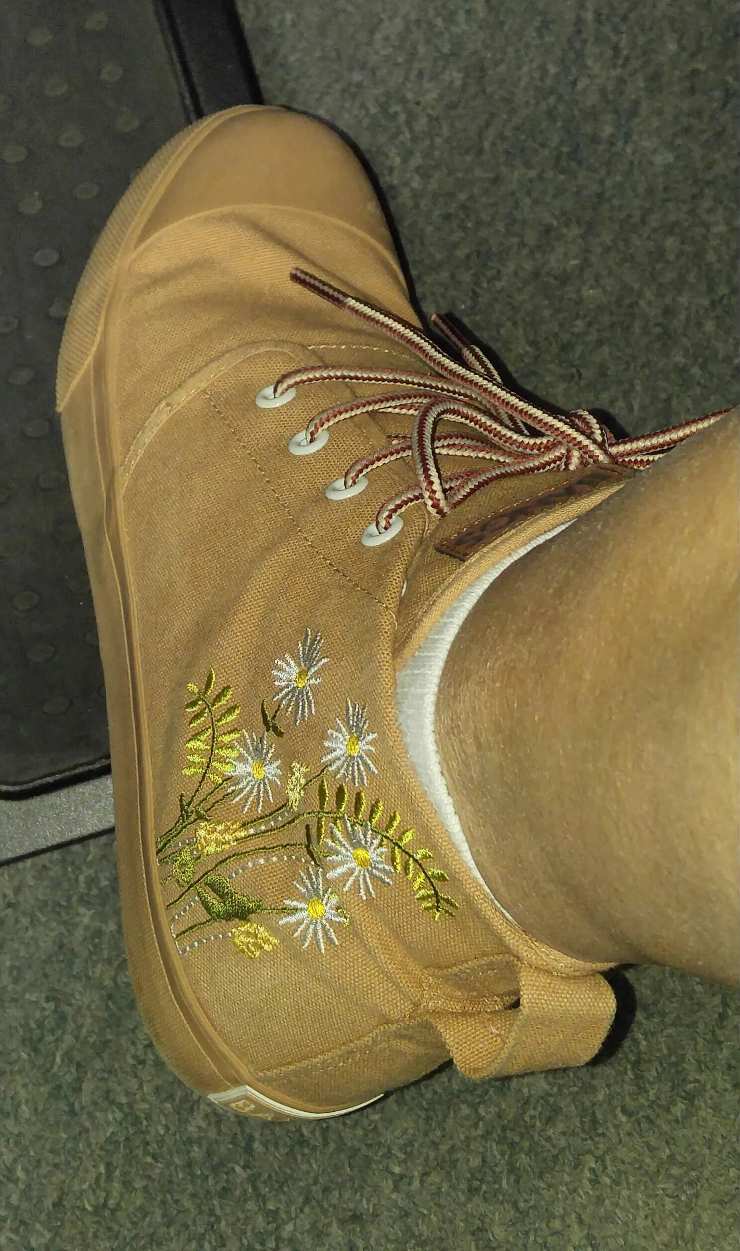 Boone High Top Sneakers | BANGS Shoes | Embroidered Canvas