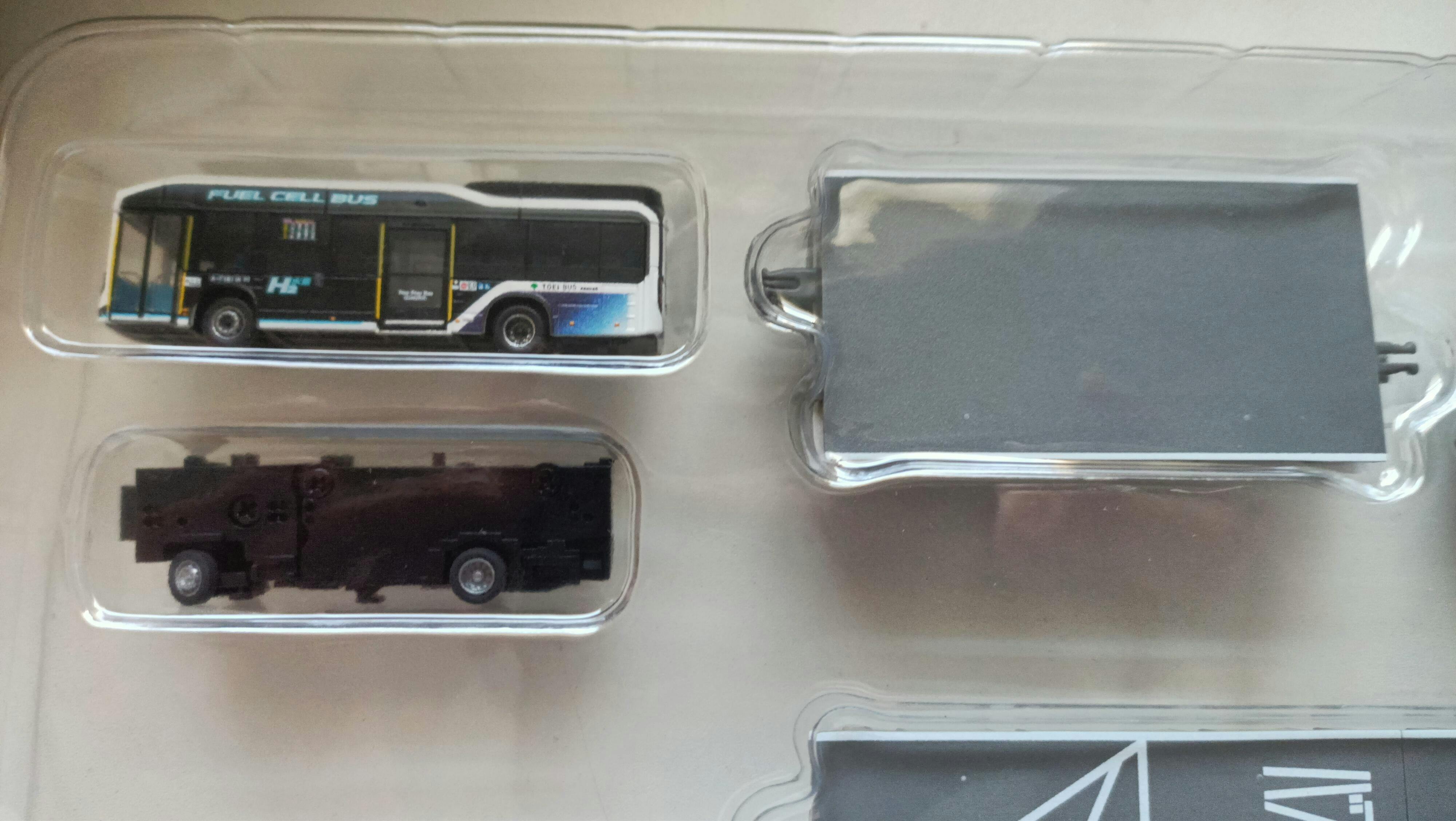 Bandai HG Boundary Battlers Kyoku Kono no Kouki Aaron Rhino, 1/72 Scale ...