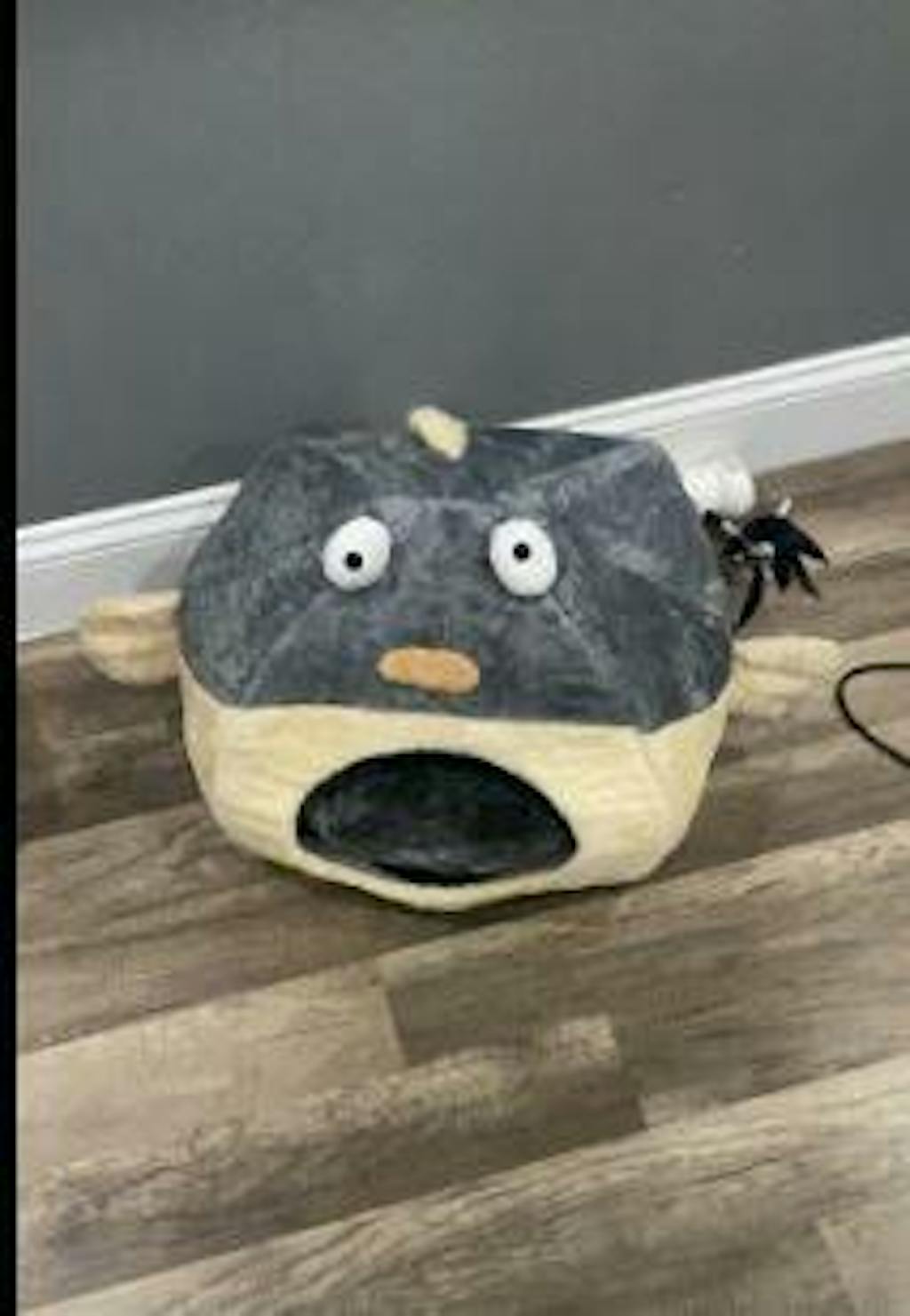 Kawaii Fish Cat Bed – Barkermeow