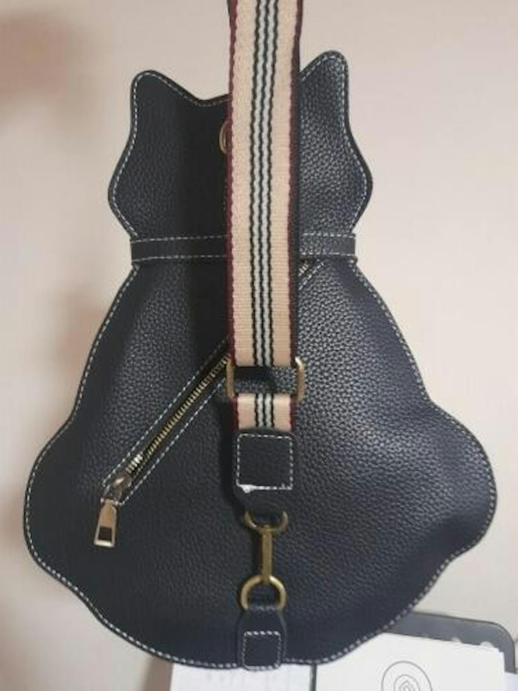 Cute Cat Chest Crossbody Bag – Barkermeow