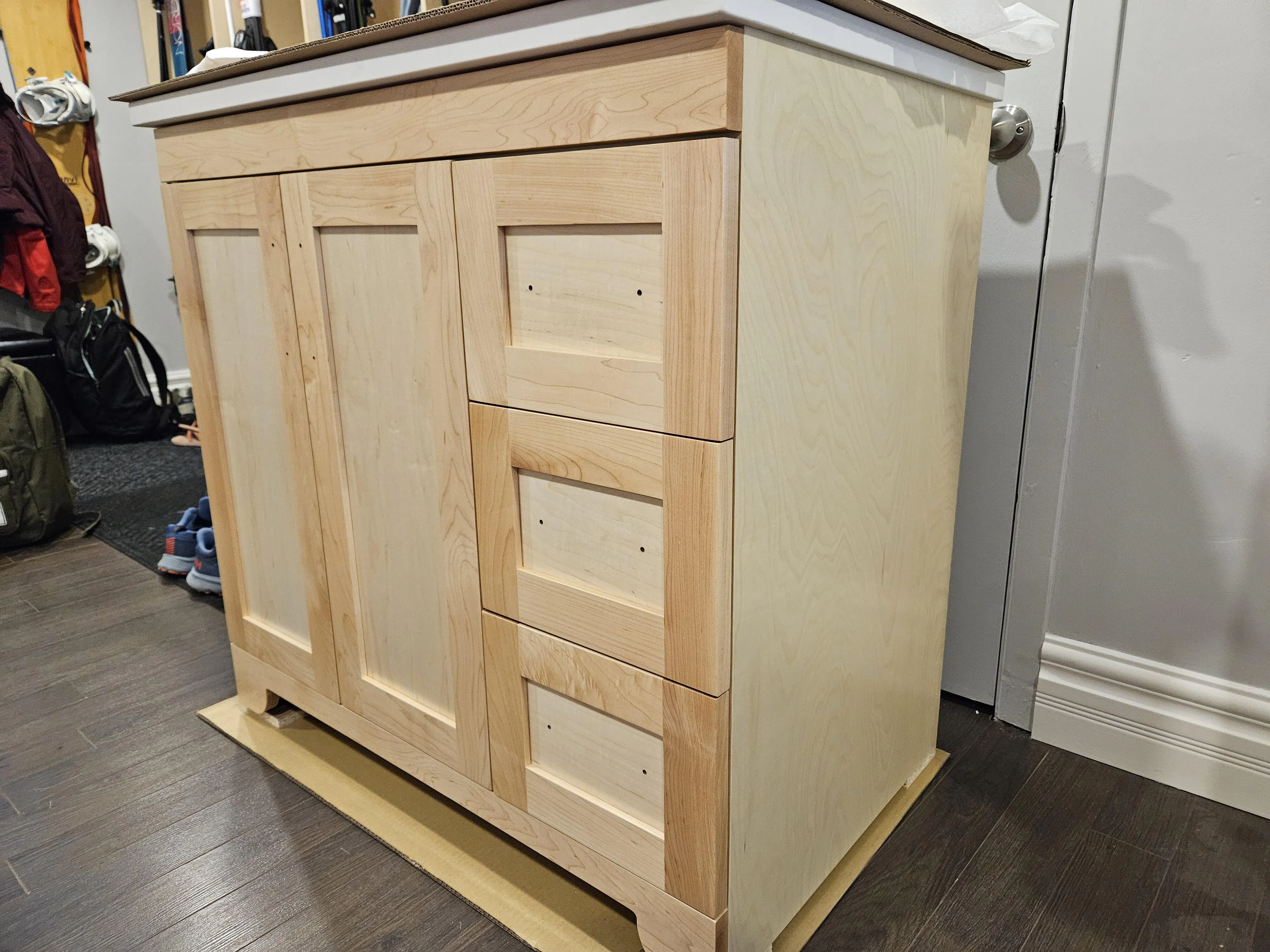 Chester 42" Solid-Wood Vanity with Quartz Countertop