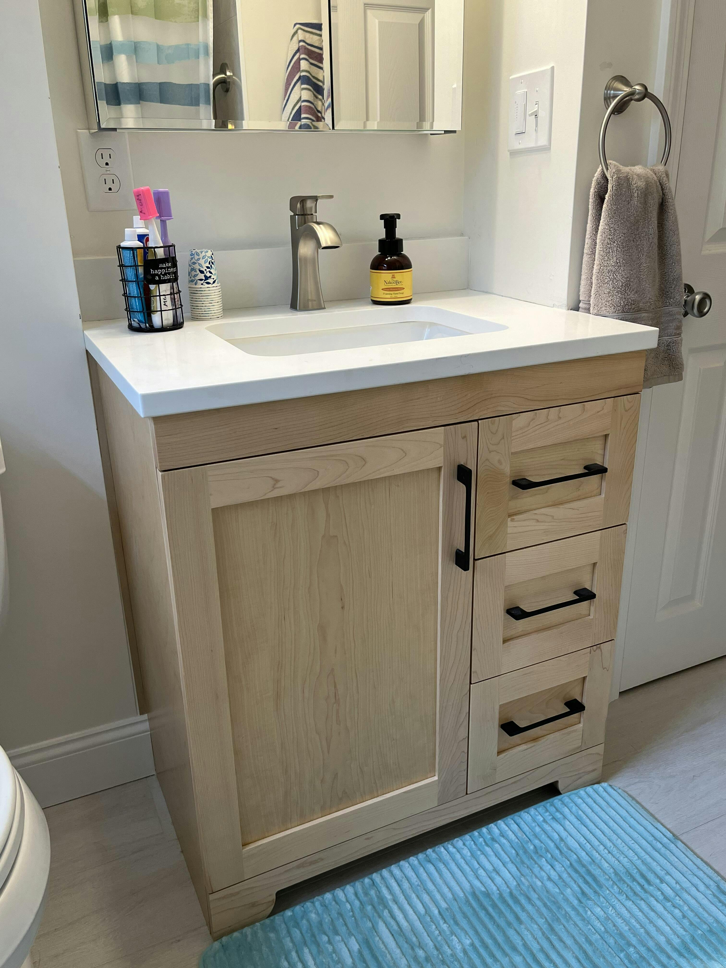 36" Vanity - Chester 36" - Solid-Wood, Quartz Countertop