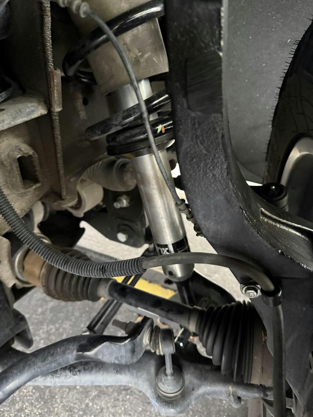 FOX 2.0 Snap Ring Strut IFP Shock | Performance Series | 4-6 Inch Lift ...