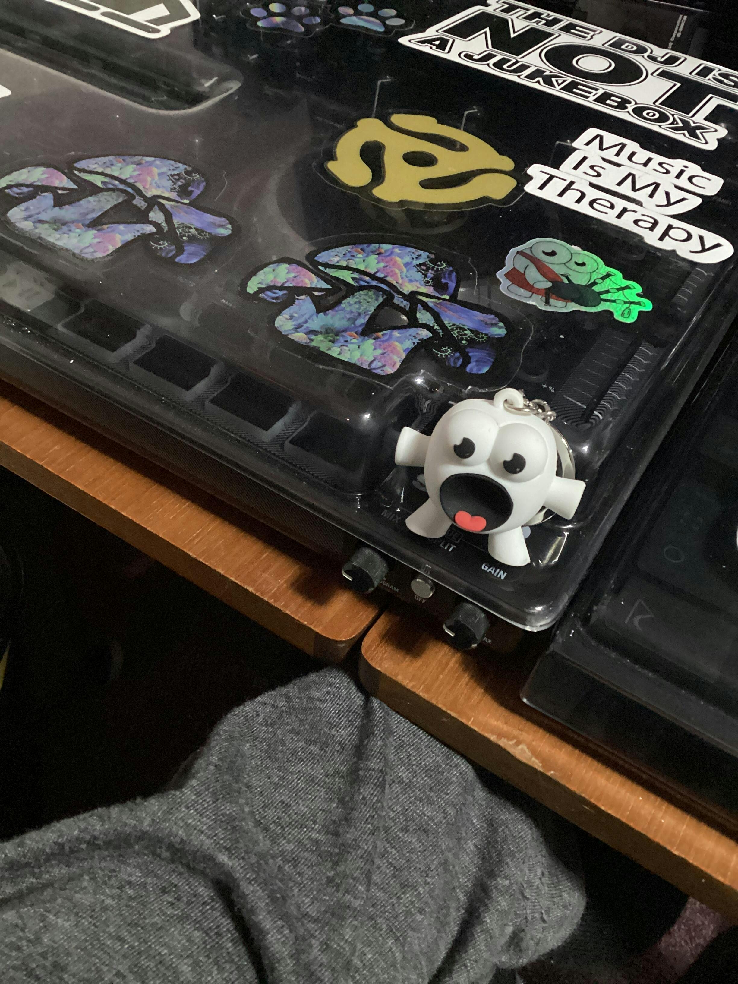 Bartholomew Eggbert Amazed Keyring – Be Amazed