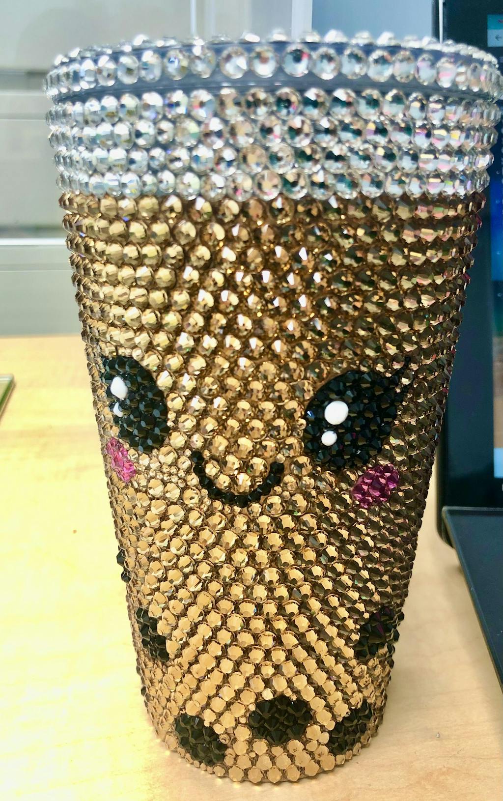 Be Createful - LUXE™ Chameleon Siam Red Hotfix Glass Rhinestones