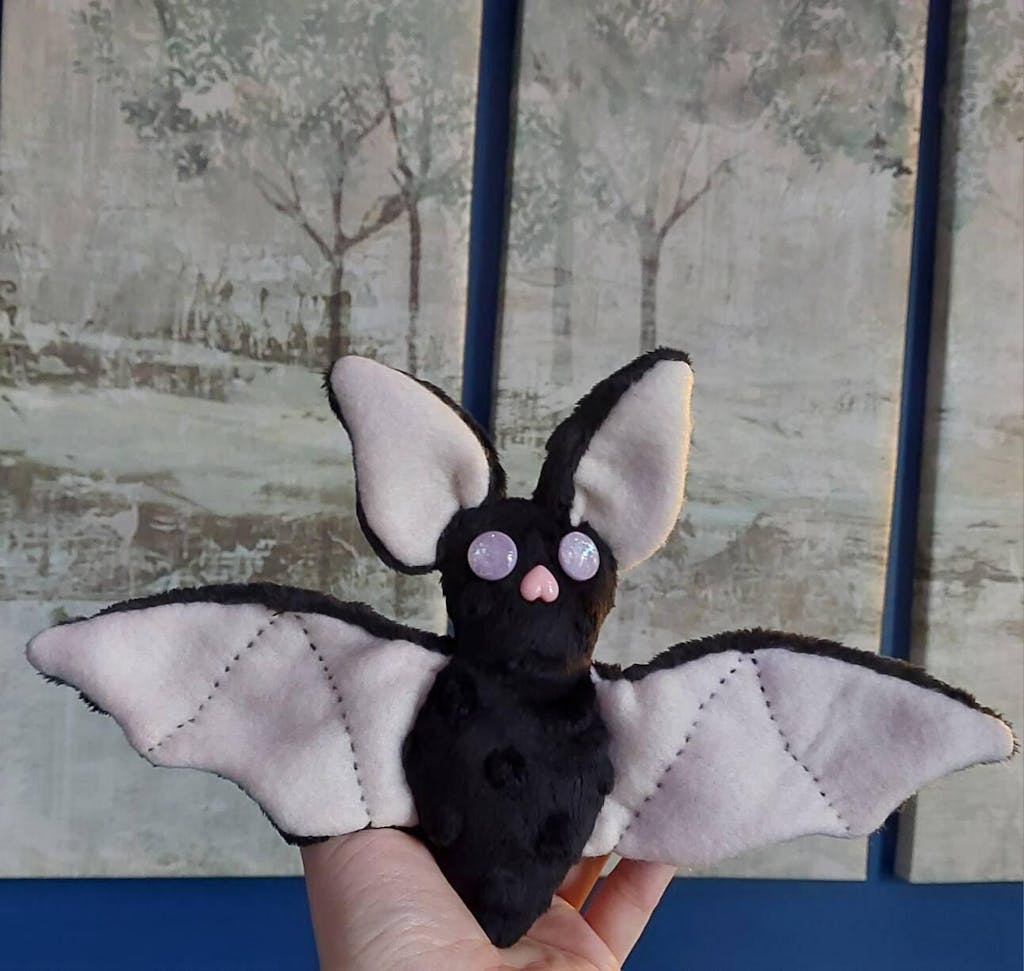 Beginner Bat Stuffed Animal Sewing Pattern - Digital Download – BeeZeeArt