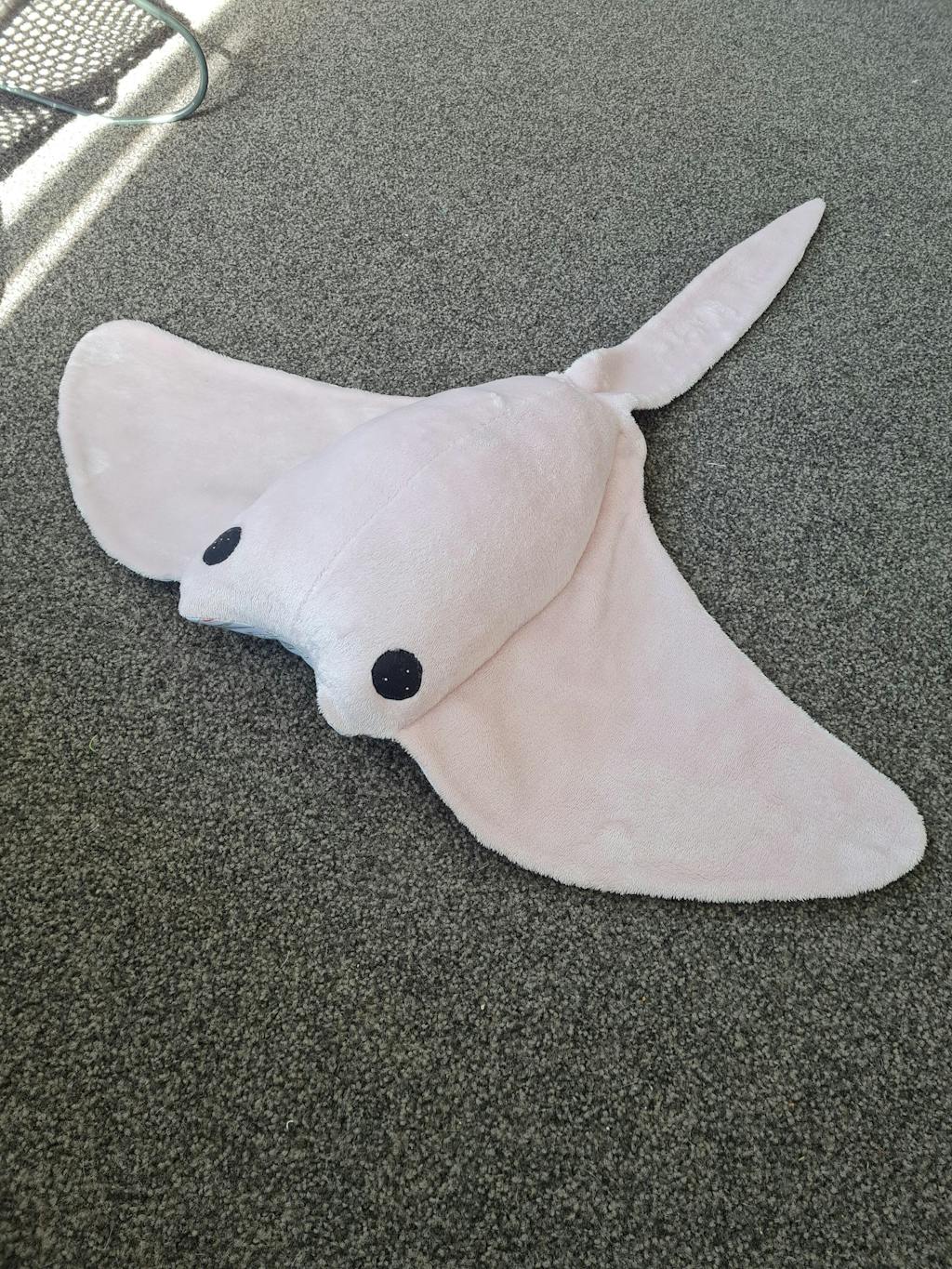 Stingray Stuffed Animal Sewing Pattern - Digital Download – BeeZeeArt