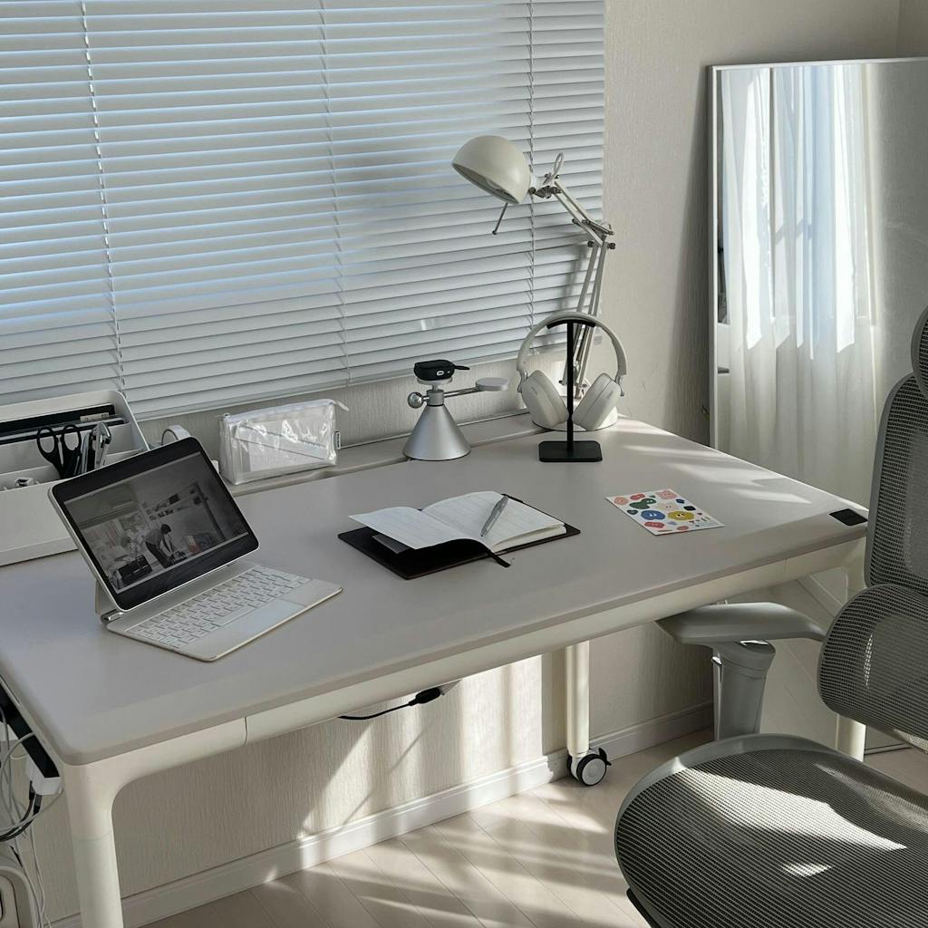 Smart Standing Desks & Curated Furniture for Home Offices | Beflo – beflo