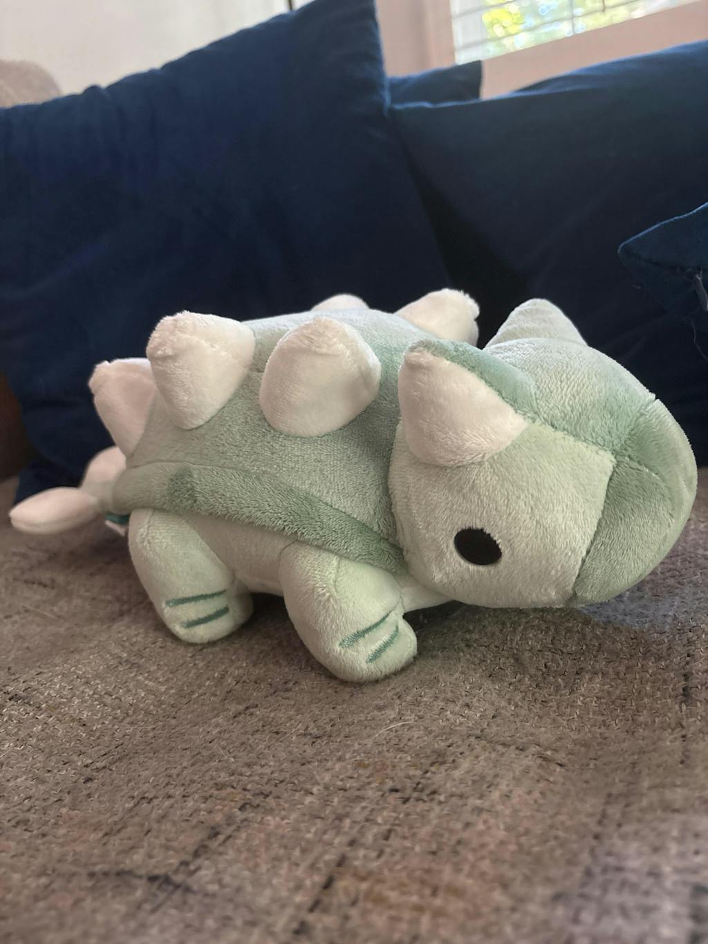 Ankli the Ankylosaurus – Bellzi