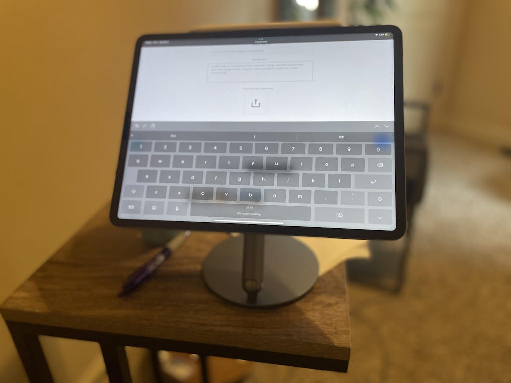 Infinity Pro Magnetic iPad Stand – Benks