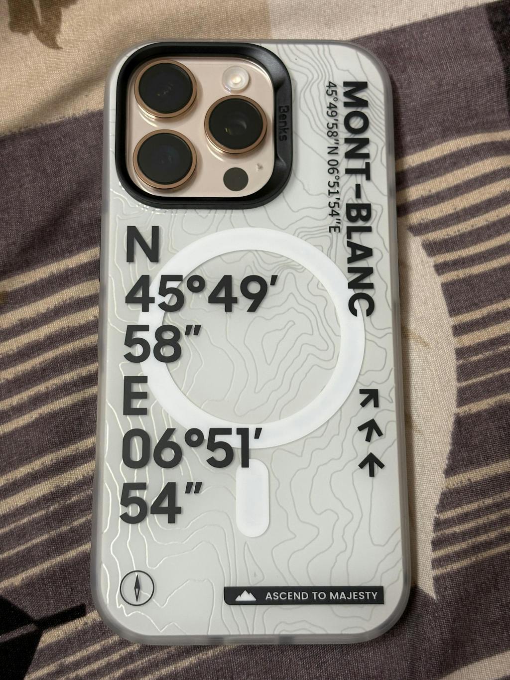 iPhone 15 Pro Magnetic Designer Phone Case | MagSafe Phone Case | Benks