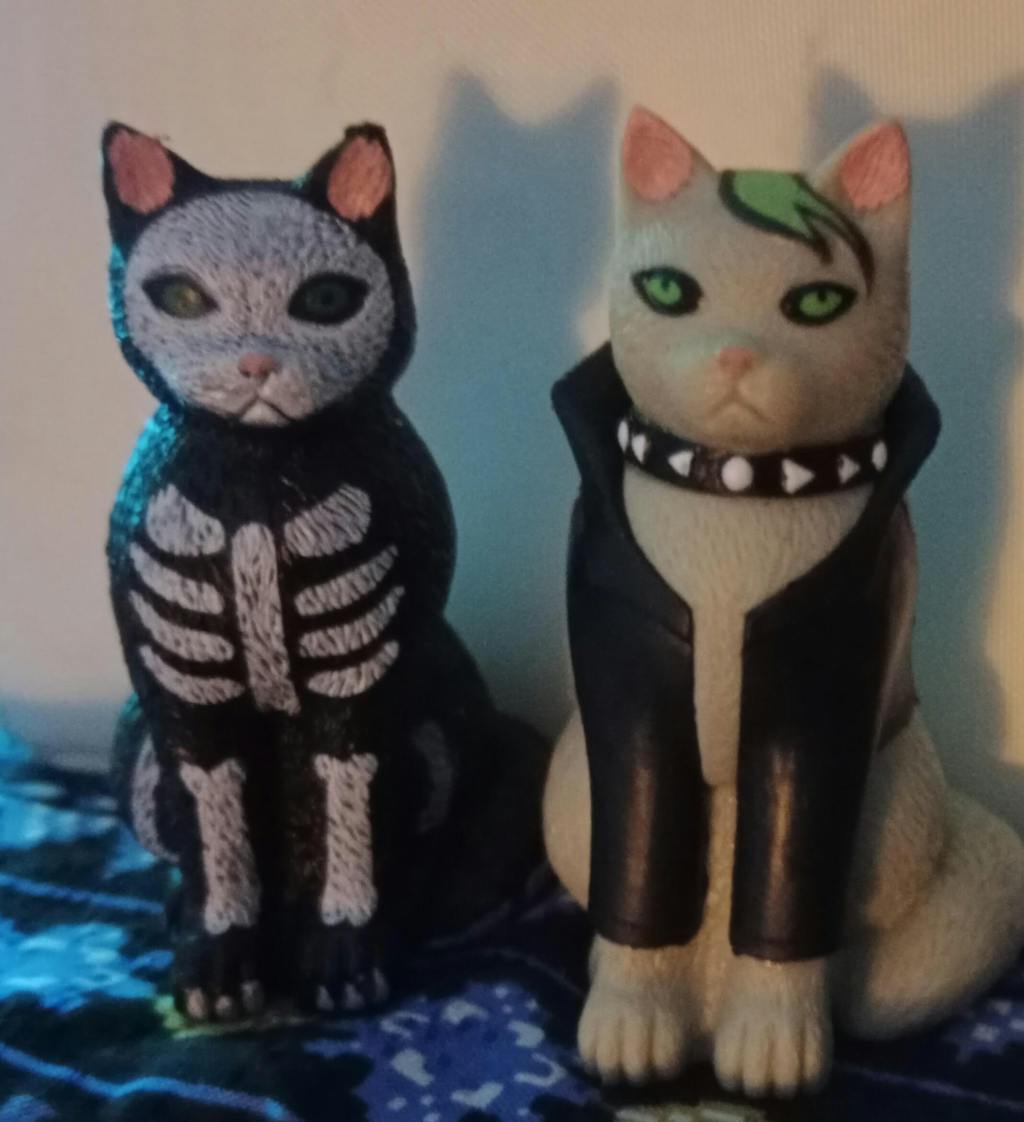 Archie Mcphee - Goth Cats - Buy Online Australia