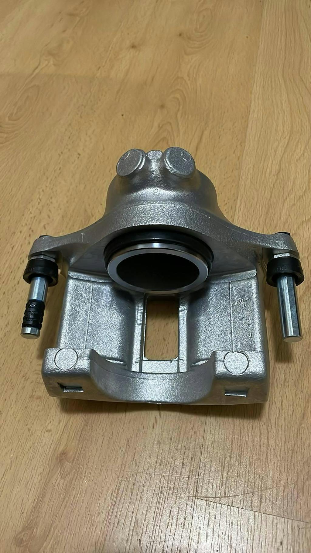 HJ HQ HX HZ WB & MONARO / GTS Holden Front Brake Caliper Rebuild Kit ...