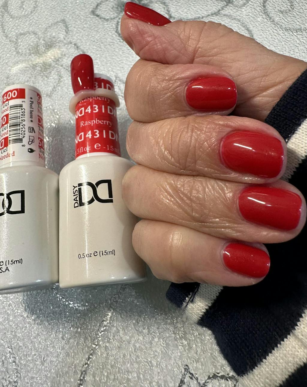 DND - Gel & Lacquer - Raspberry - #431 - Red Gel & Lacquer Polish - DND ...