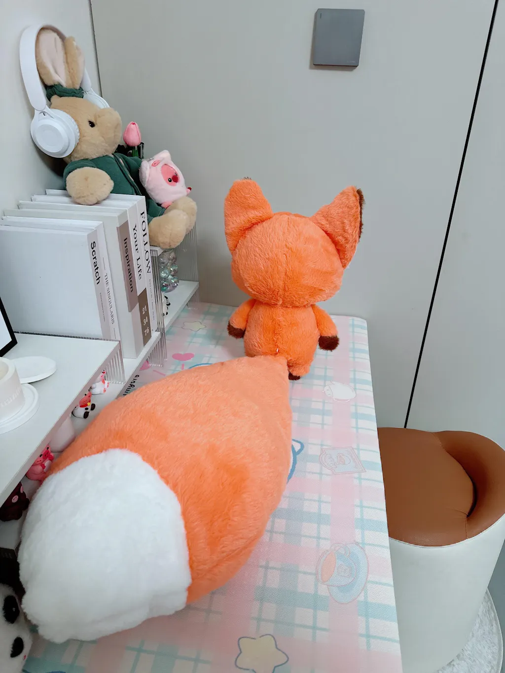 Big Tail Animal Fox Plush Toy – Big Squishies