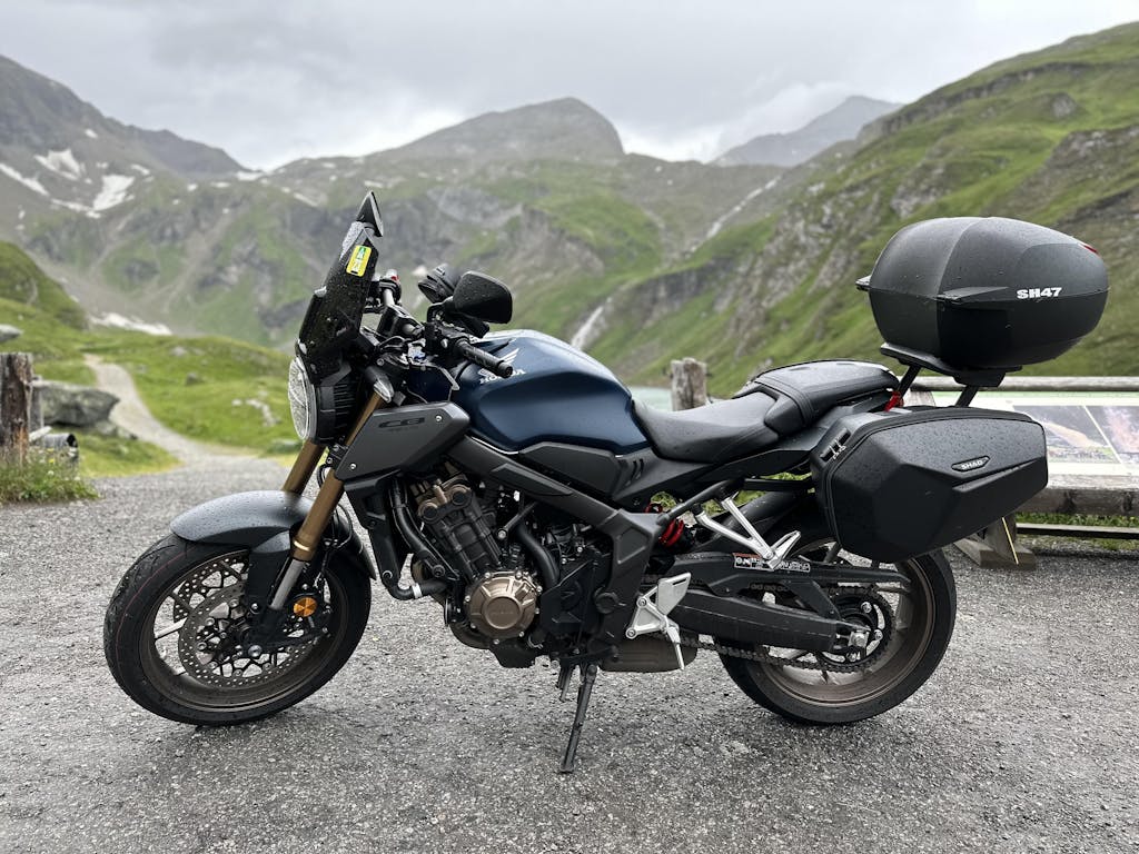 SHAD SH47 Top Box - 47 Litre Motorcycle Top Case – Bike Luggage