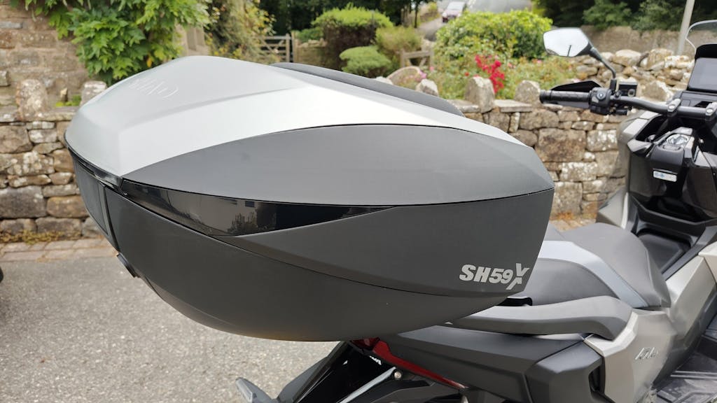 SHAD SH59x Top Box - 58 Litre Expandable Top Case – Bike Luggage