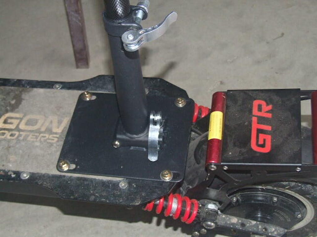 DRAGON GTR / GTR V2 / CYCLONE PRO SEAT AND POLE