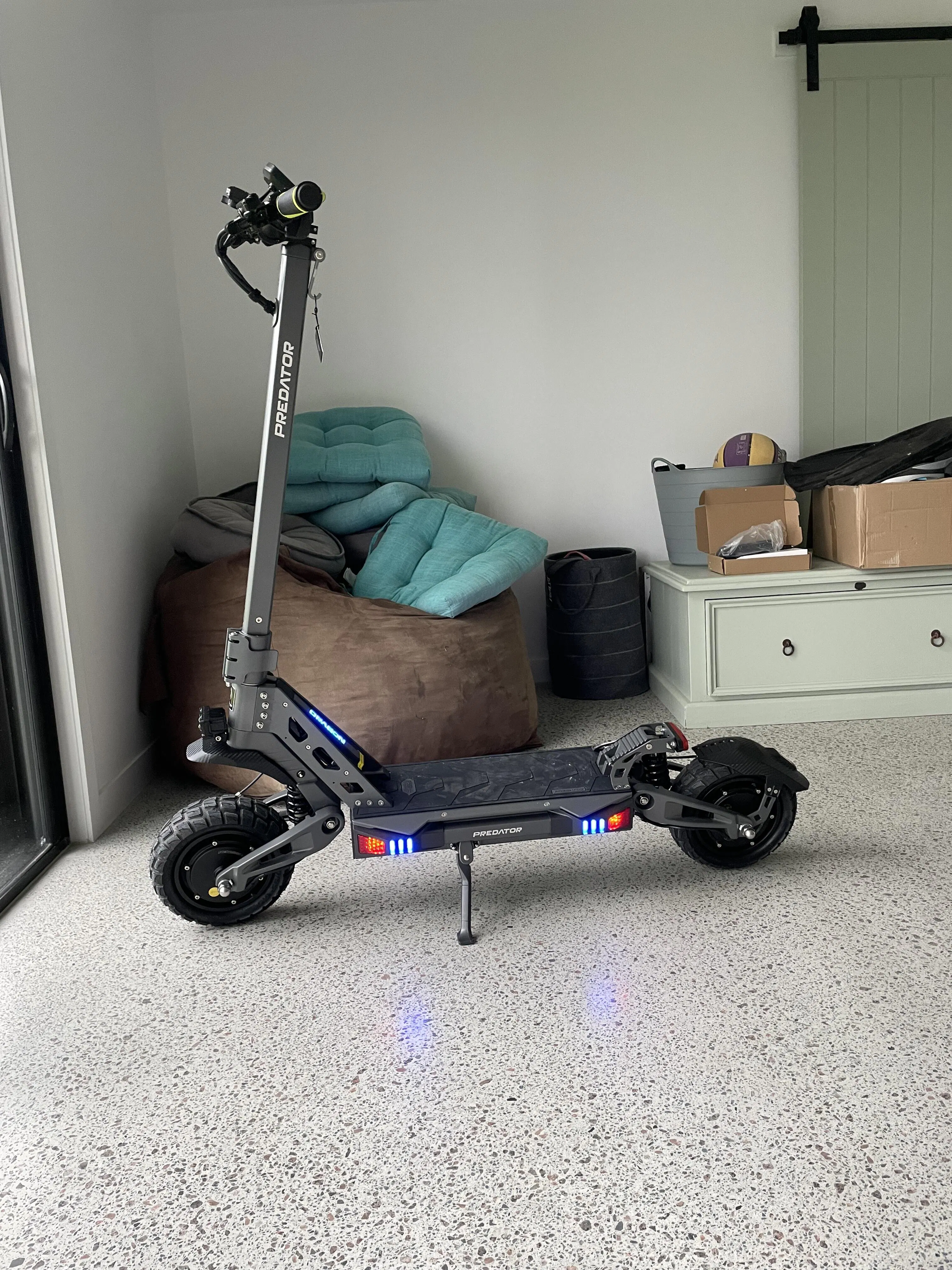 ELECTRIC SCOOTER- PREDATOR - DUAL MOTOR - All Terrain Beast