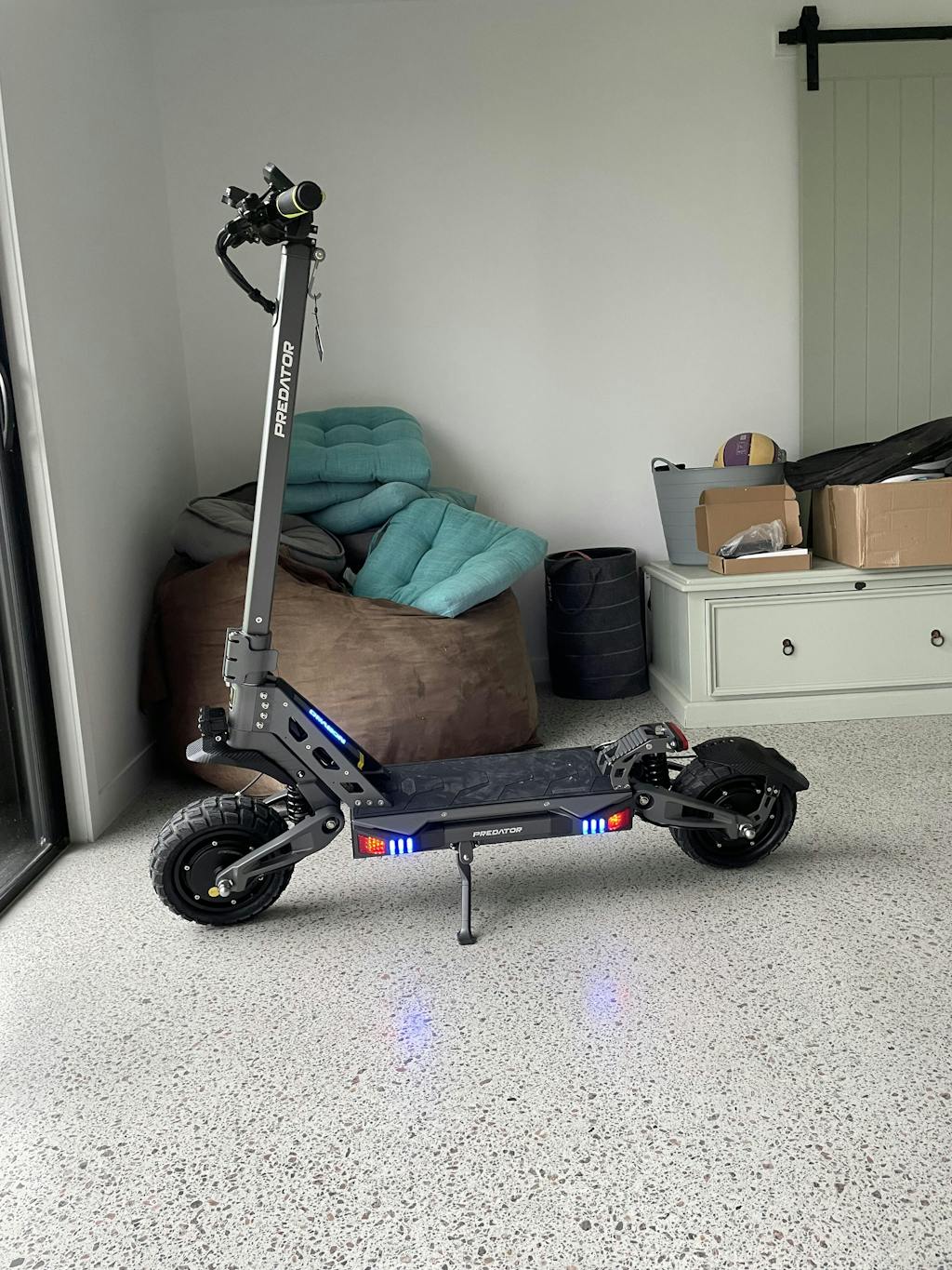 ELECTRIC SCOOTER- PREDATOR - DUAL MOTOR - All Terrain Beast