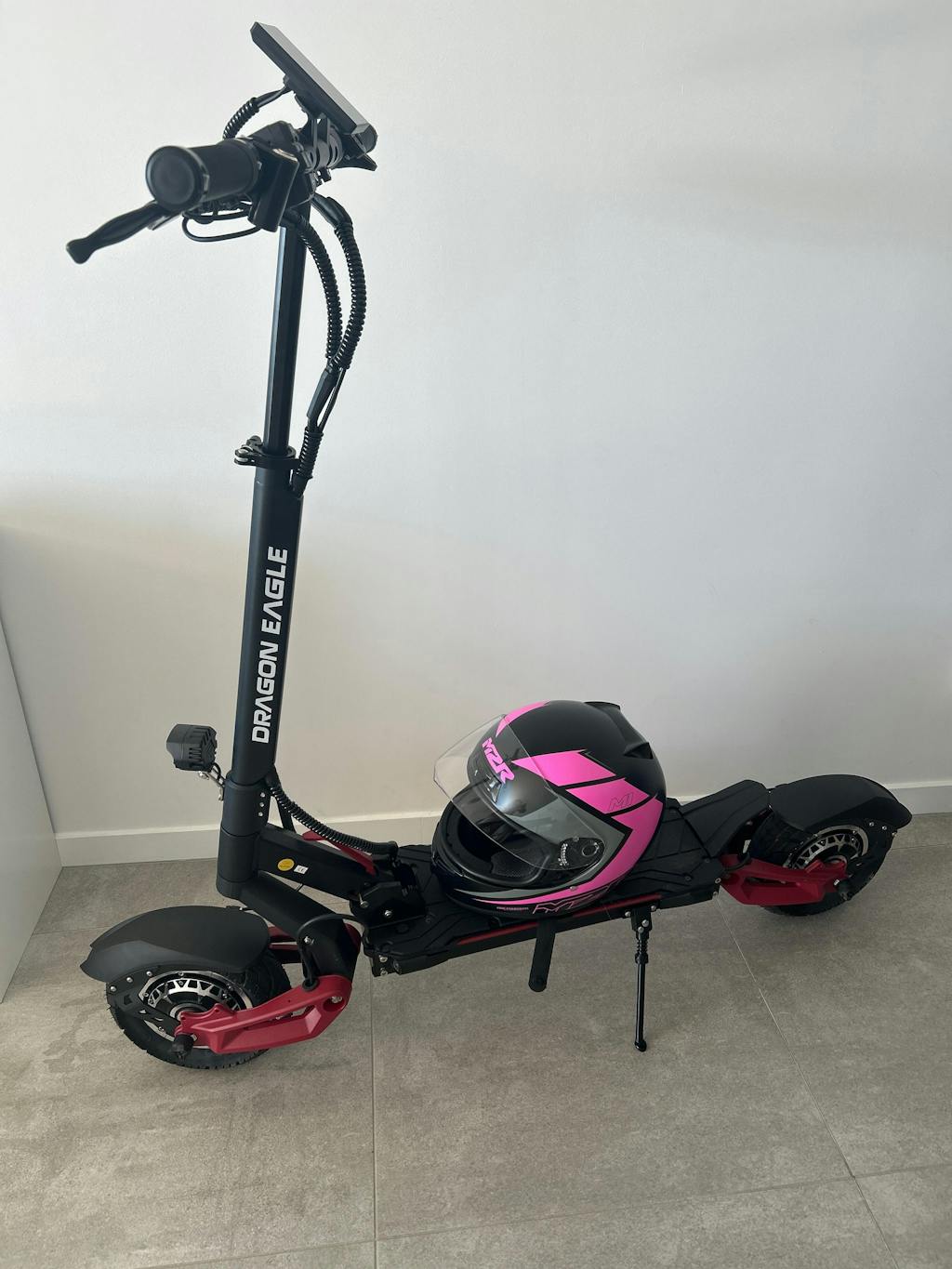 ELECTRIC SCOOTER- DRAGON EAGLE - DUAL MOTOR - Urban commuter