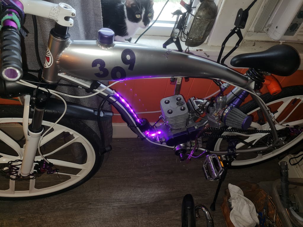 BBR Tuning F-ZERO Motor-Ready Motorized Bicycle Frame w/ 3.4L Gas Tank