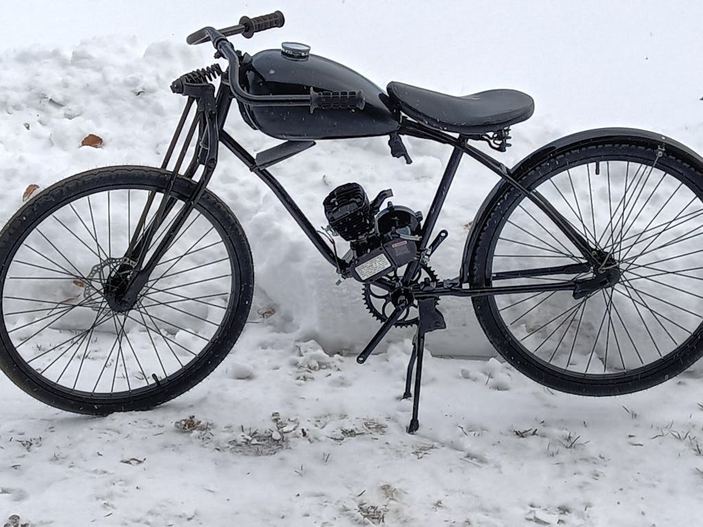 Flying Horse Engines - Silver Angle Fire 2-Stroke Bicycle Engine Kit