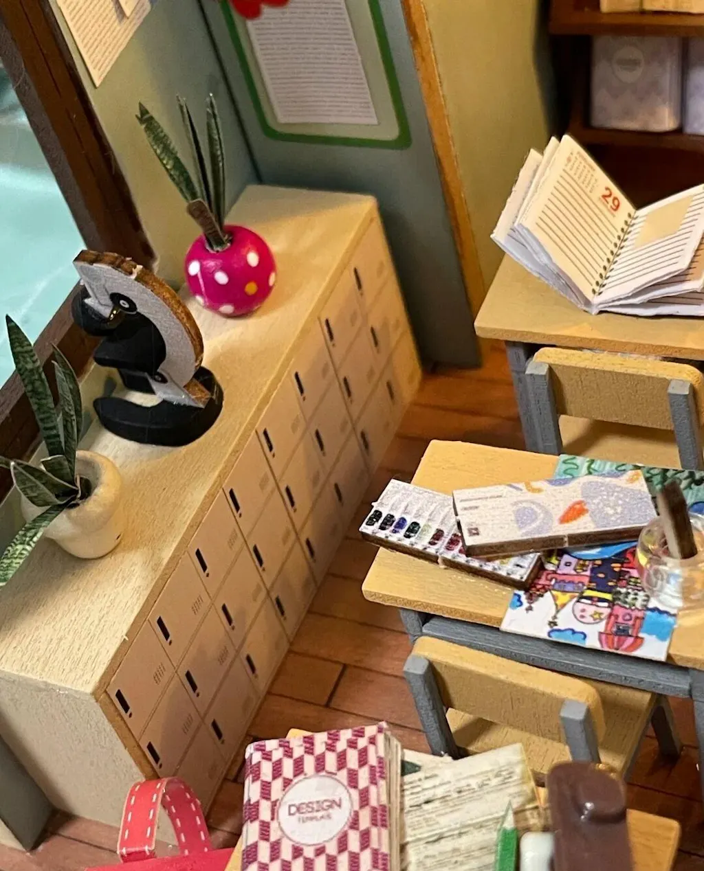 DIY Mini House - Classroom – BitsyHomes