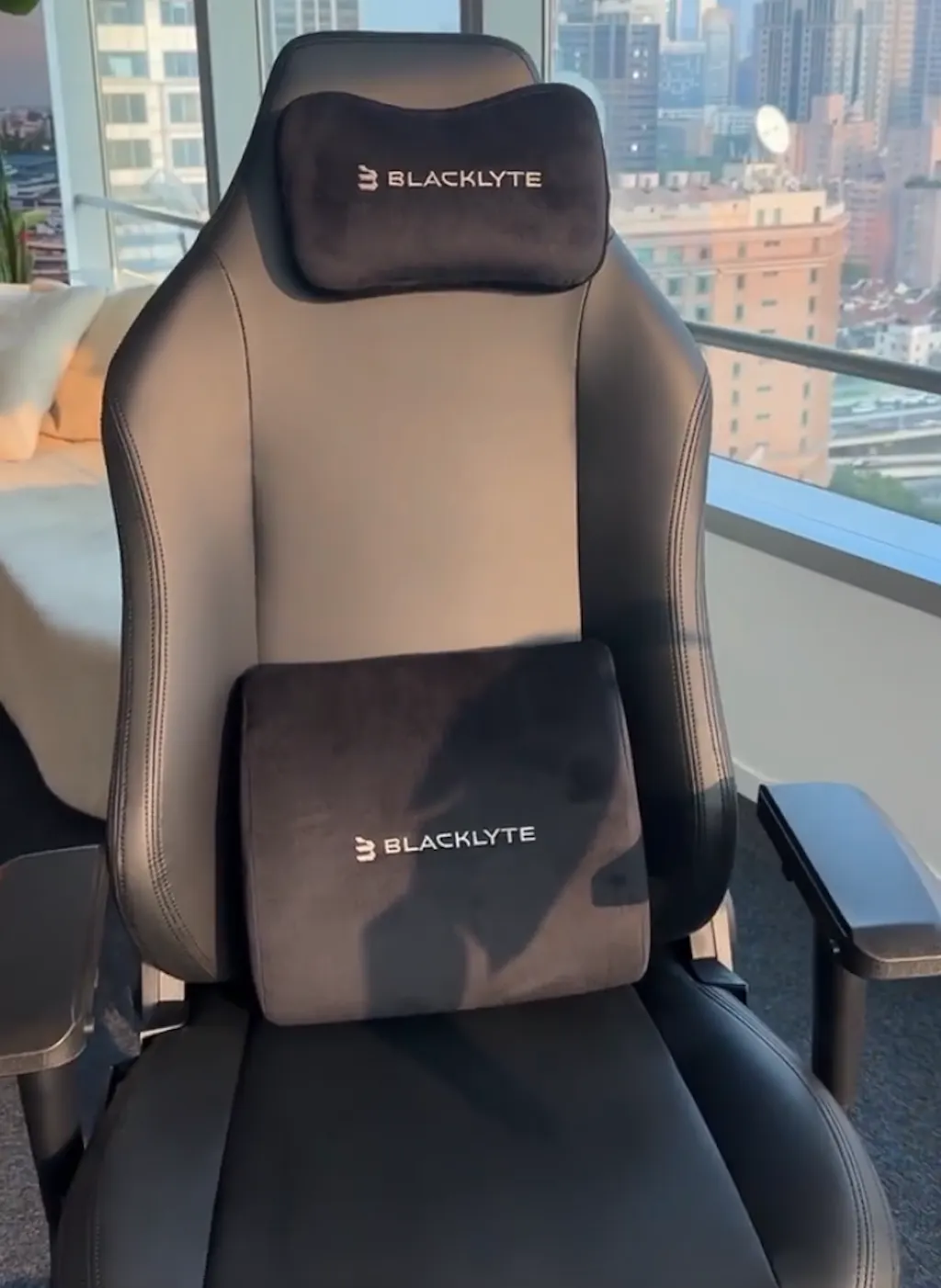 Blacklyte Athena Gaming Chair – Blacklyte US