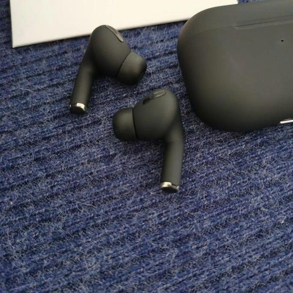 BlackPods Pro