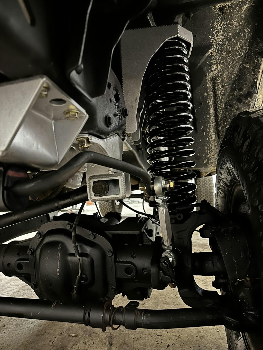 Ford OBS 05+ Axle Swap Kit – Blowing Diesel Designs