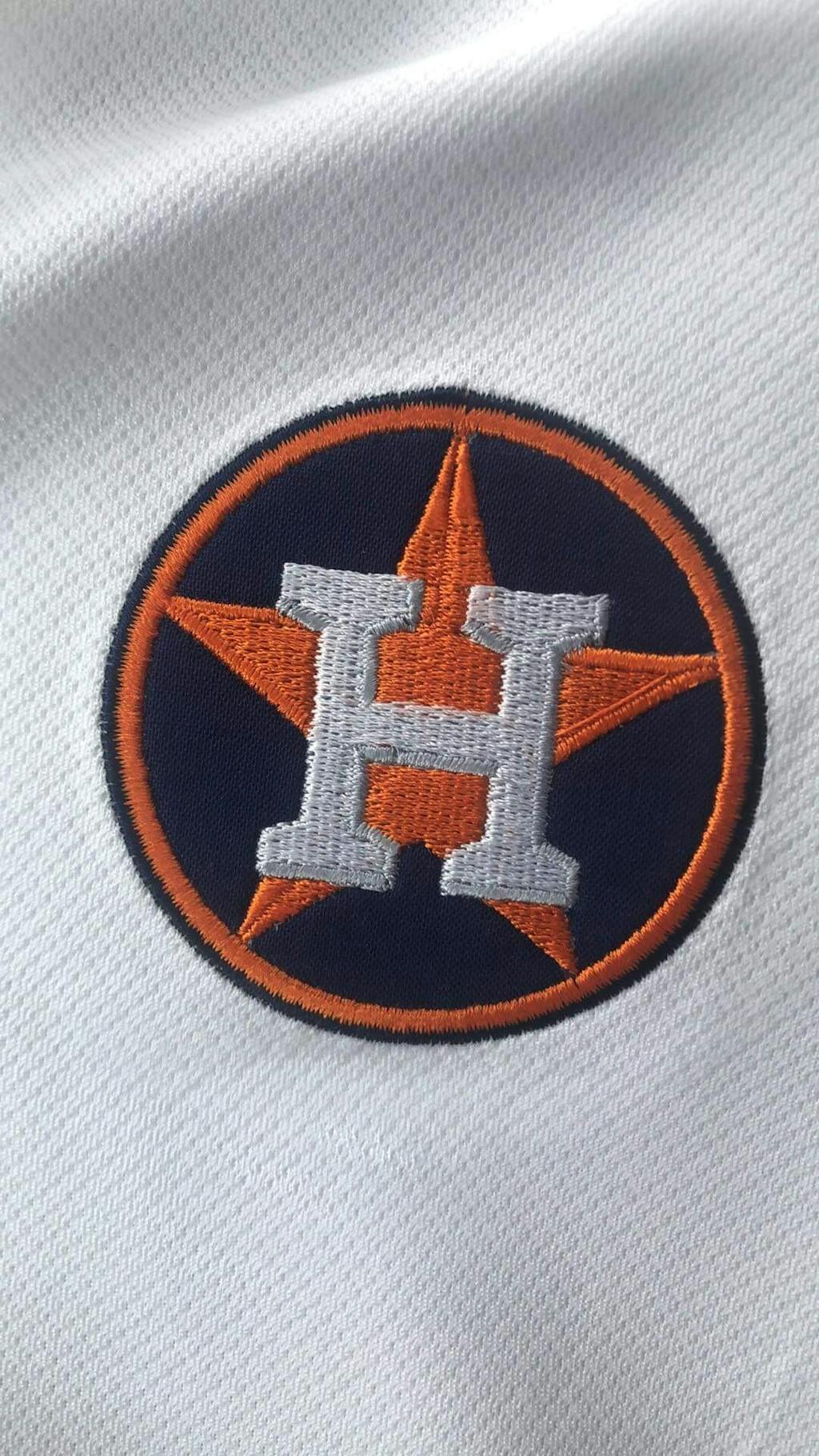 Embroidery Designs Home ⋆ Blu Cat Red Dog - Top Quality Applique