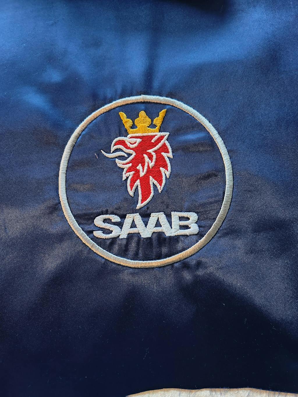 Saab Embroidery Logo ⋆ Outline / Applique in 4 sizes ⋆ Blu Cat Red Dog