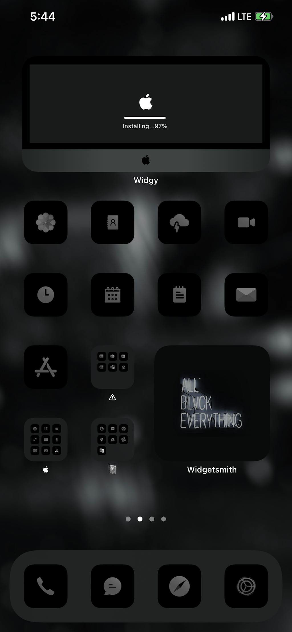 Black Aesthetic iOS14 Icons Set | Blvck Paris