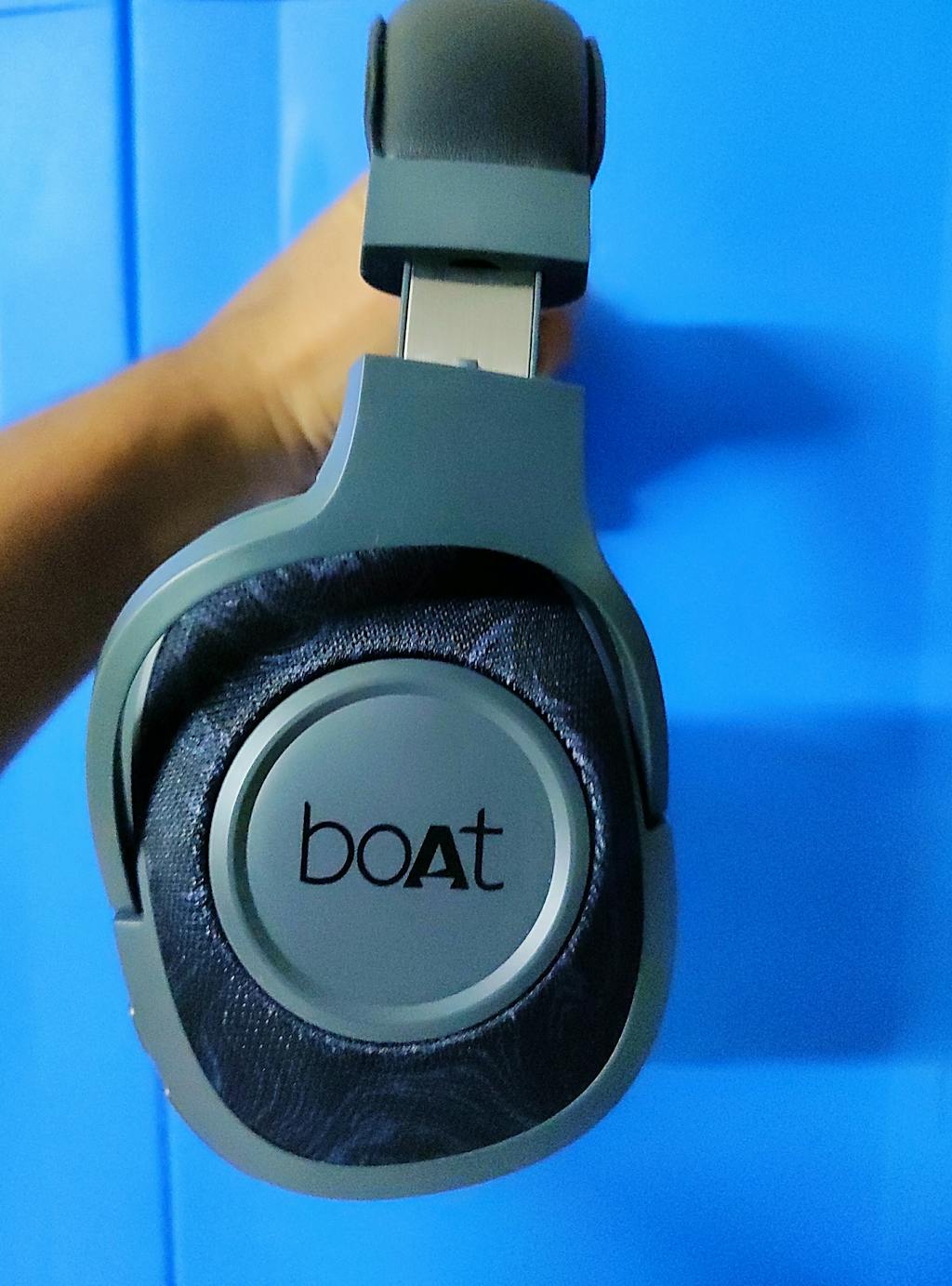 Buy Powerful Rockerz 550 Online - Over The Ear Headphones | boAt – boAt ...