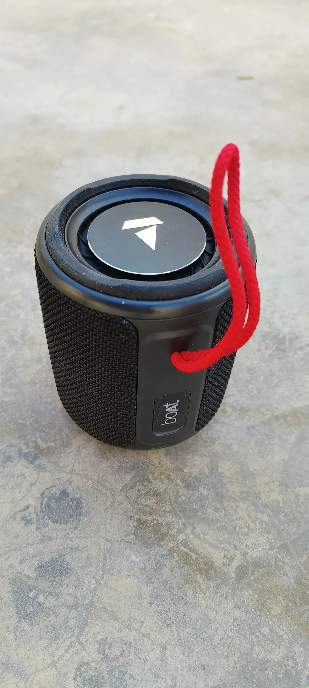 boAt Stone 352 - Best Wireless Portable Bluetooth Speaker