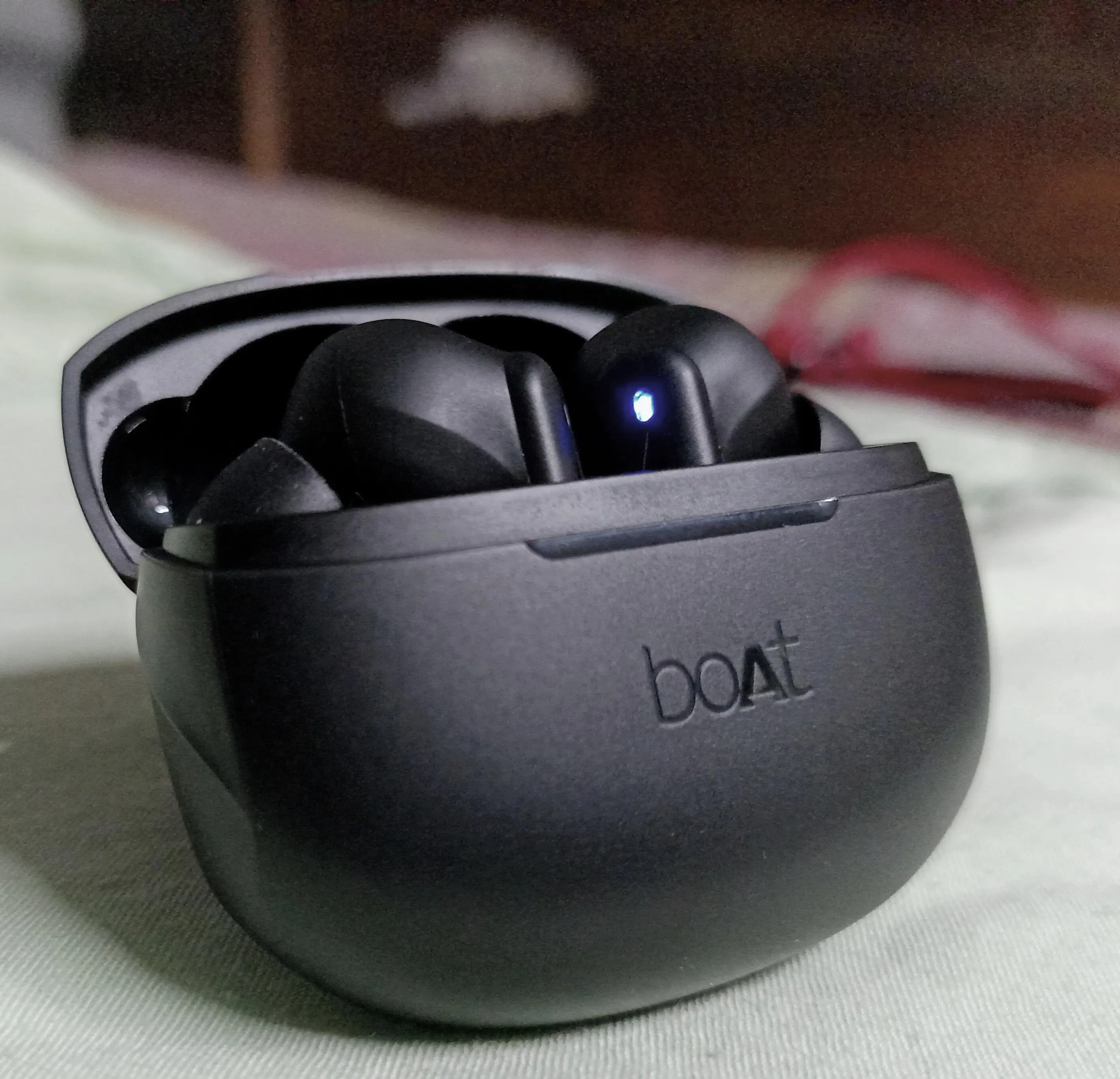 boAt Airdopes 170 | Wireless Bluetooth Earbuds with Long Battery Backup